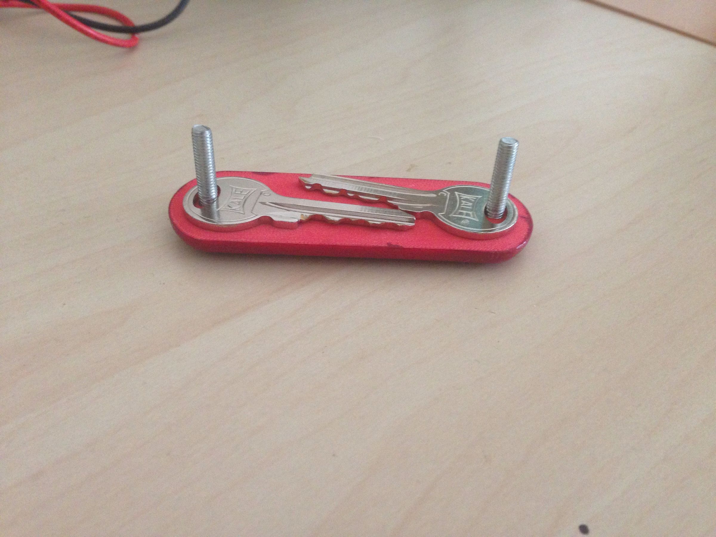 Swiss Army EDC Key Holder - Instructables