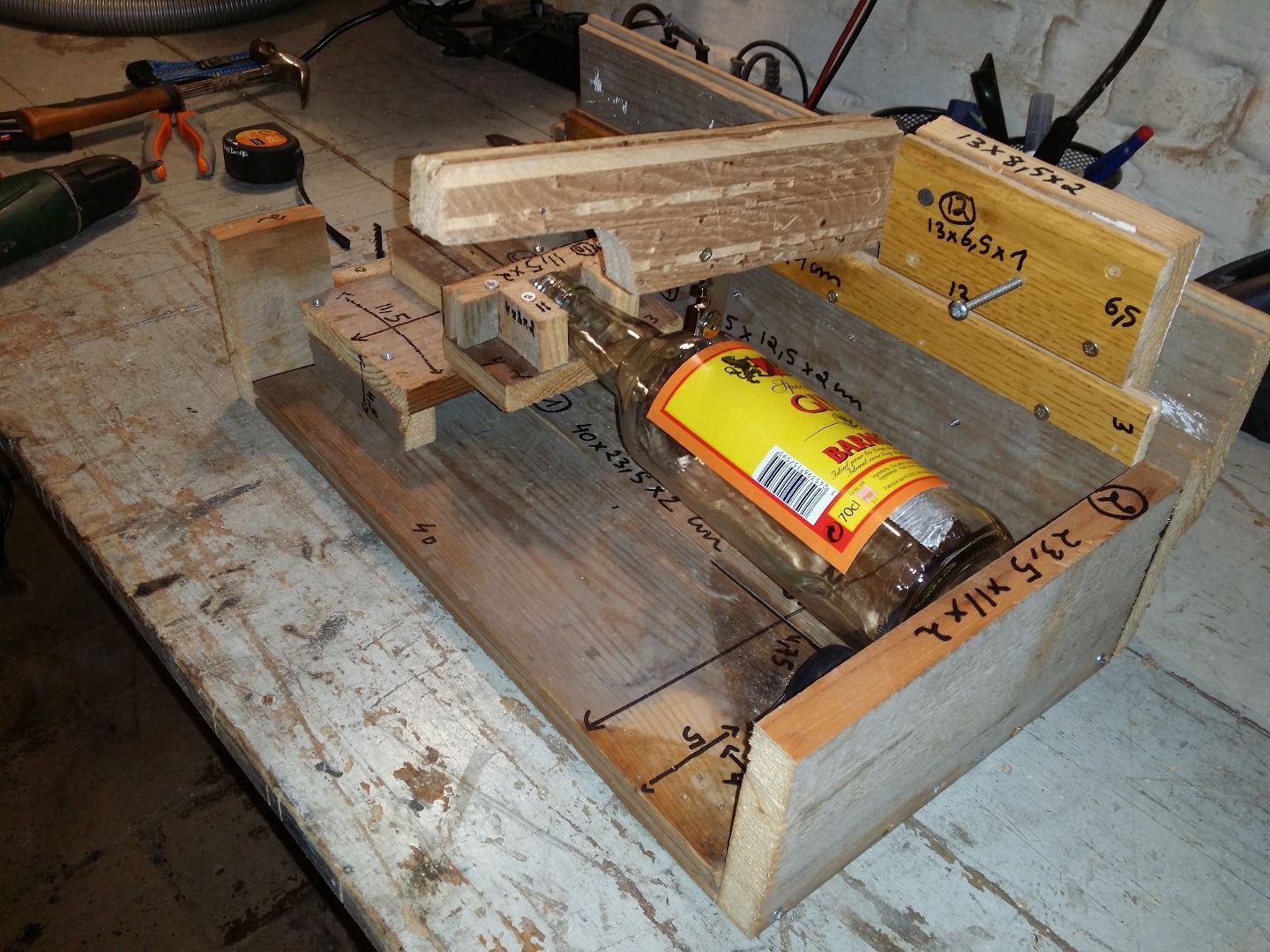 Glass Cutter by Kreat0r : 8 Steps (with Pictures) - Instructables