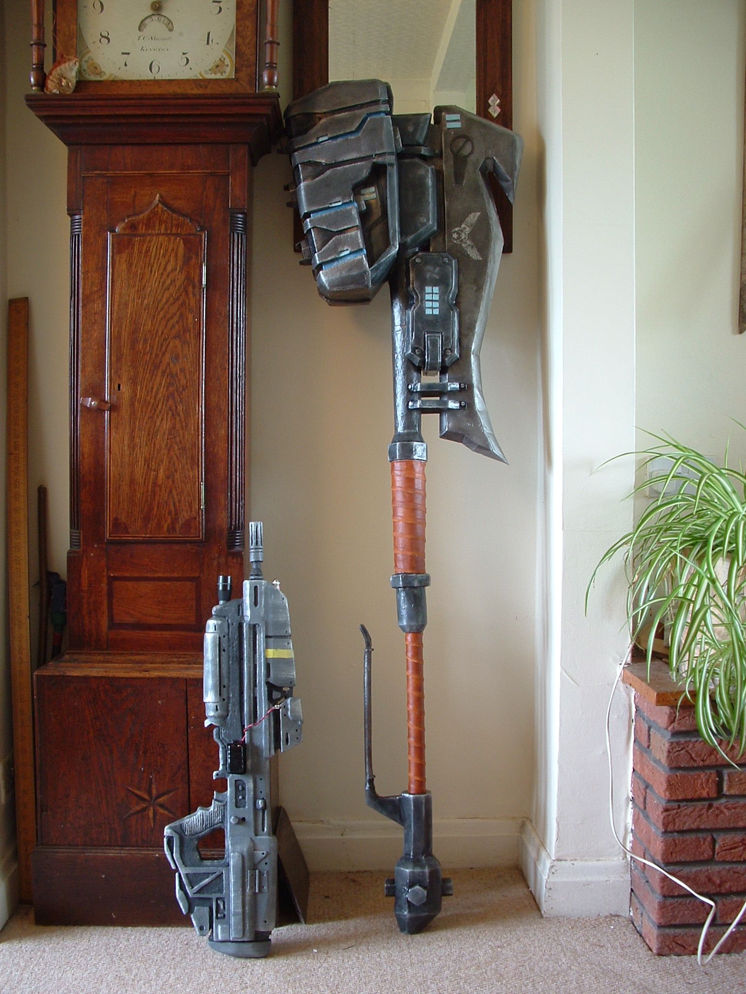 Gravity Hammer (Halo 3 Variant) : 8 Steps - Instructables
