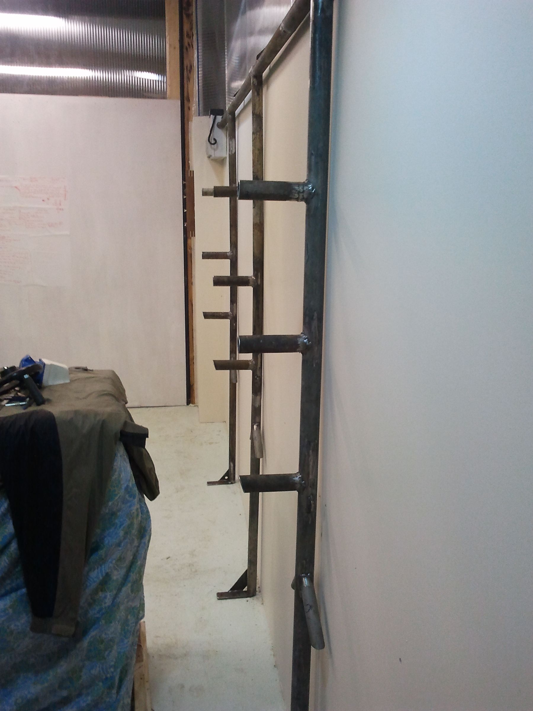 Industrial Conduit-Shelving : 9 Steps (with Pictures) - Instructables