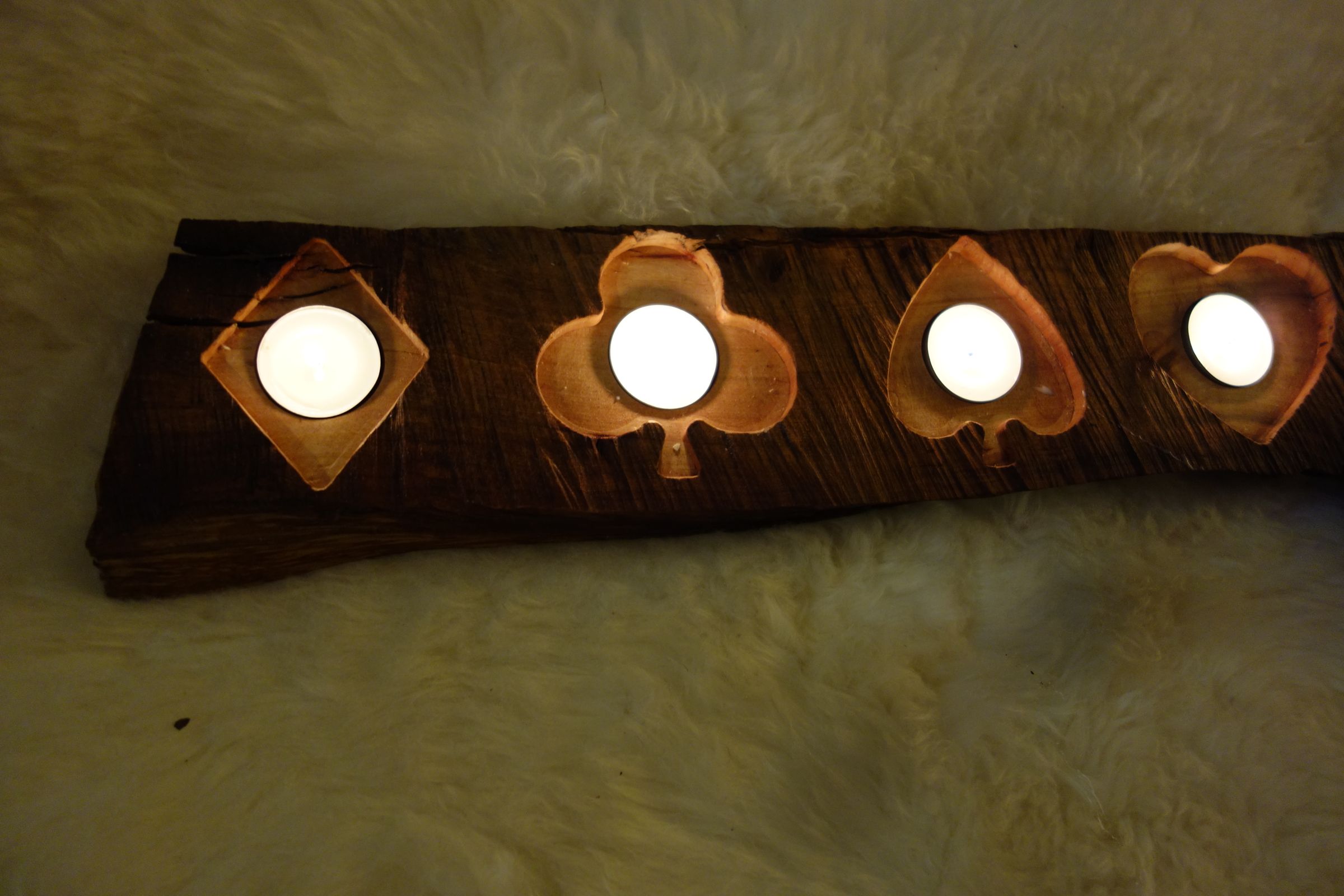 Floating Live Edge Playing Card Shelf : 9 Steps (with Pictures ...