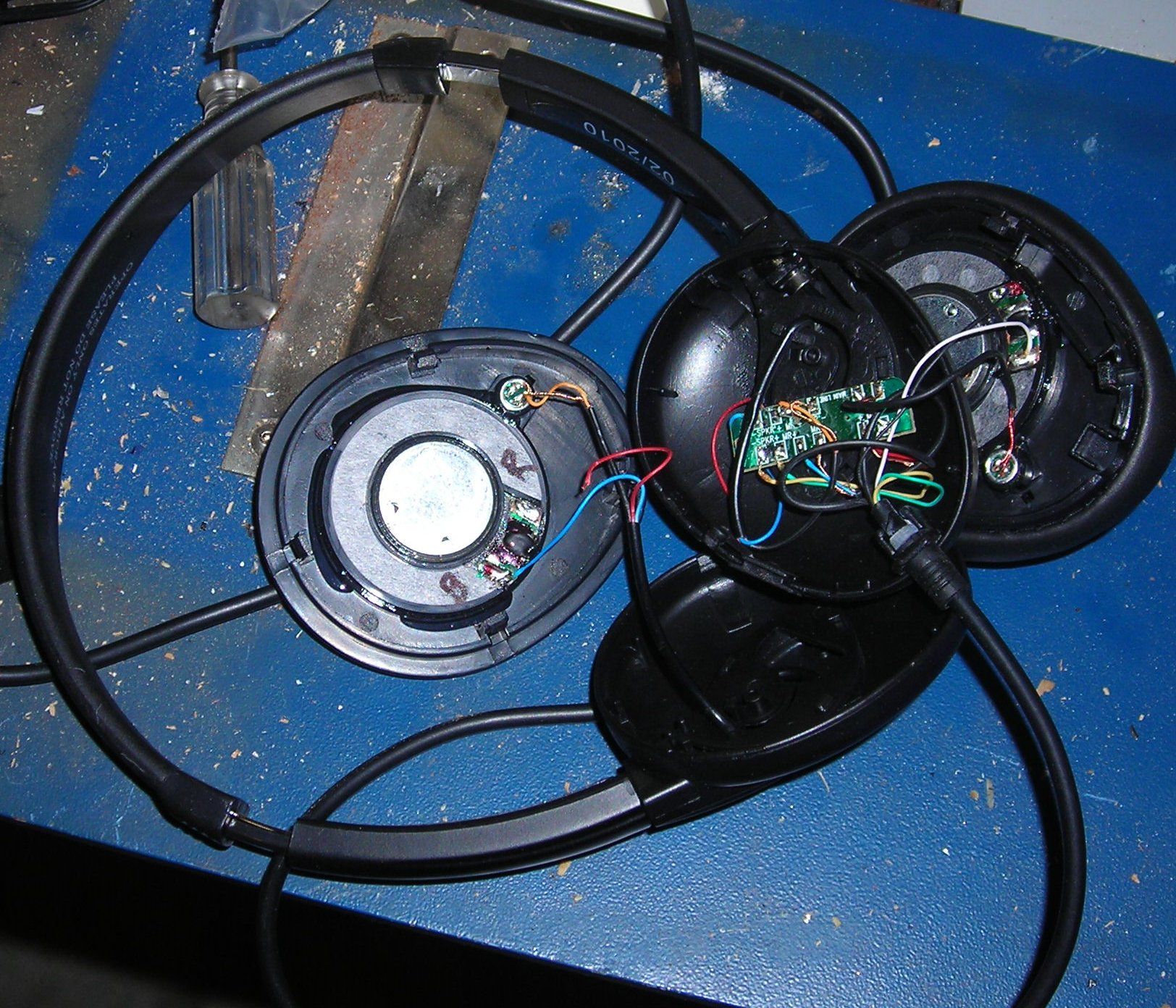 DIY Homemade Passive Noise Reducing Headphones : 9 Steps - Instructables