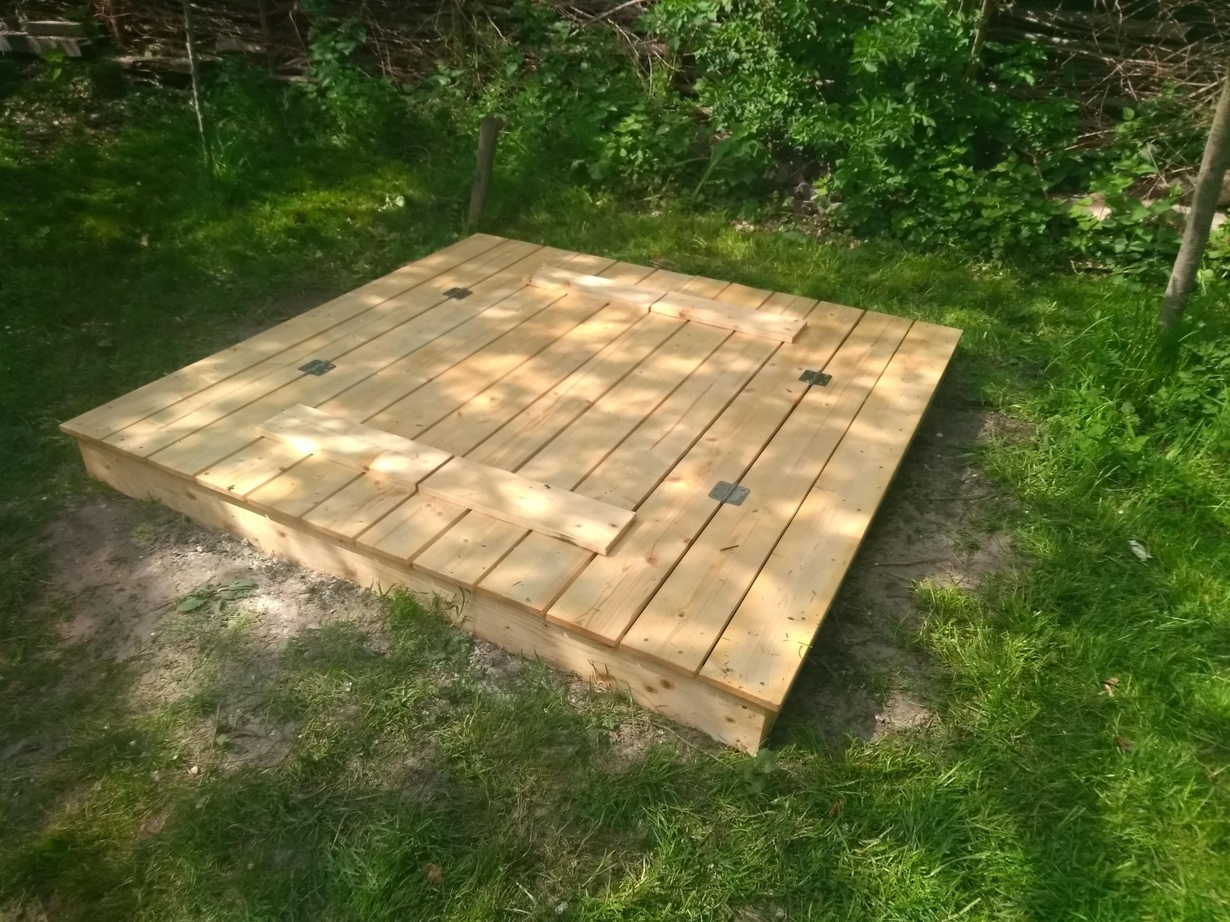 Sandbox Lid With Bench (Zandbak Deksel Met Bankje) : 5 Steps (with ...