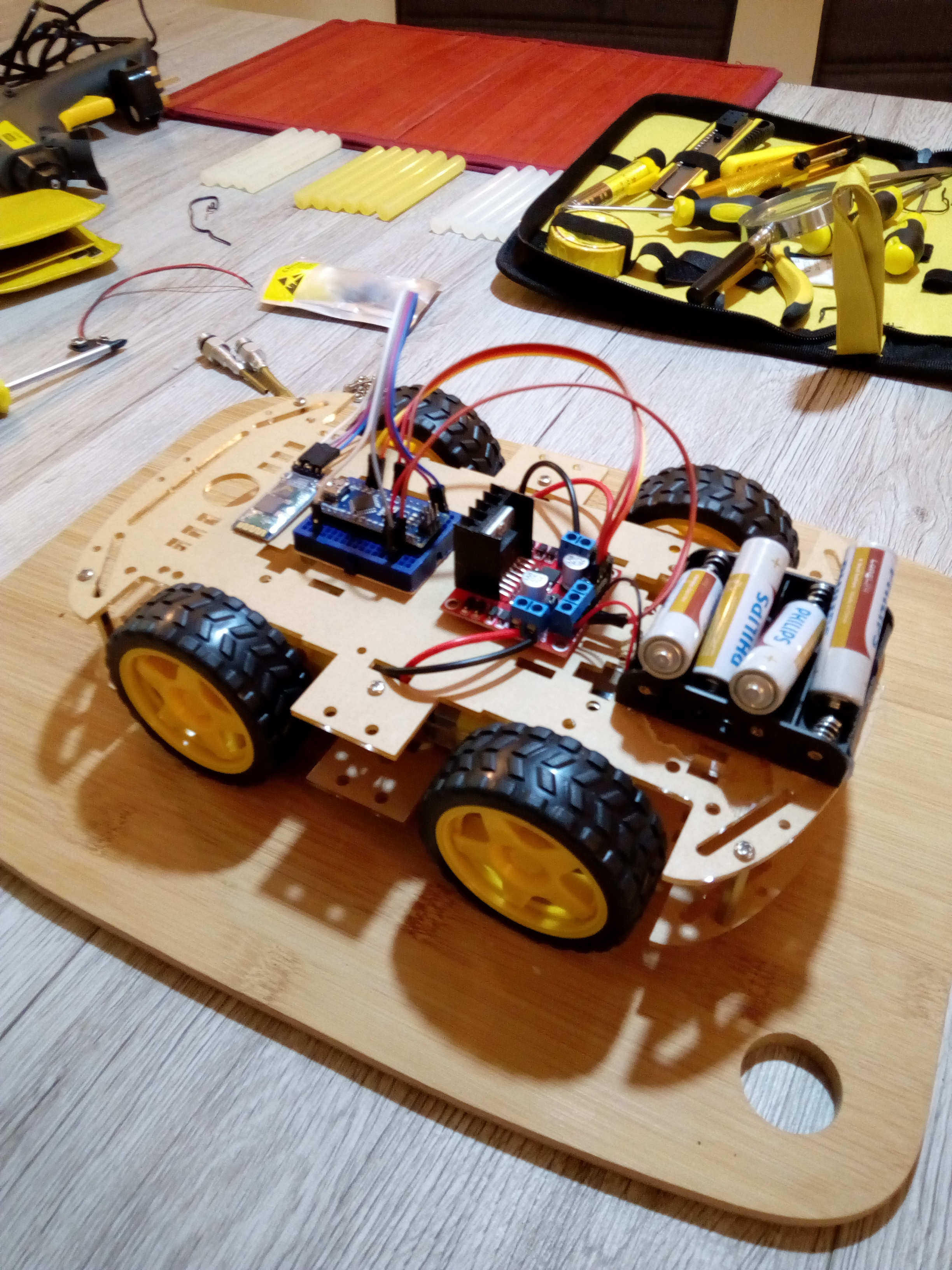 Smartphone Controlled Arduino Rover : 17 Steps (with Pictures ...
