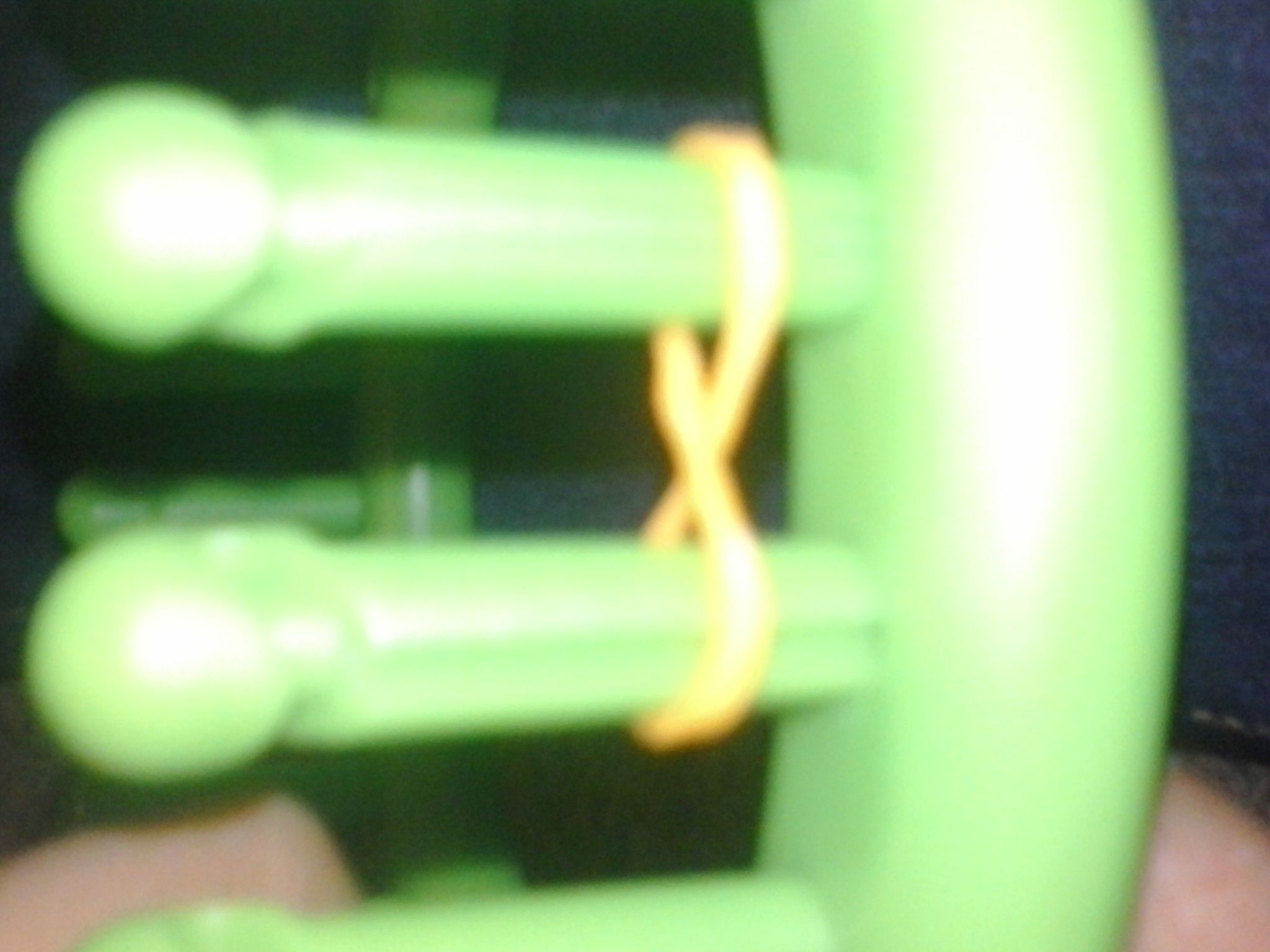 *Fish Tail Rubber Band Bracelet!!!* : 12 Steps - Instructables