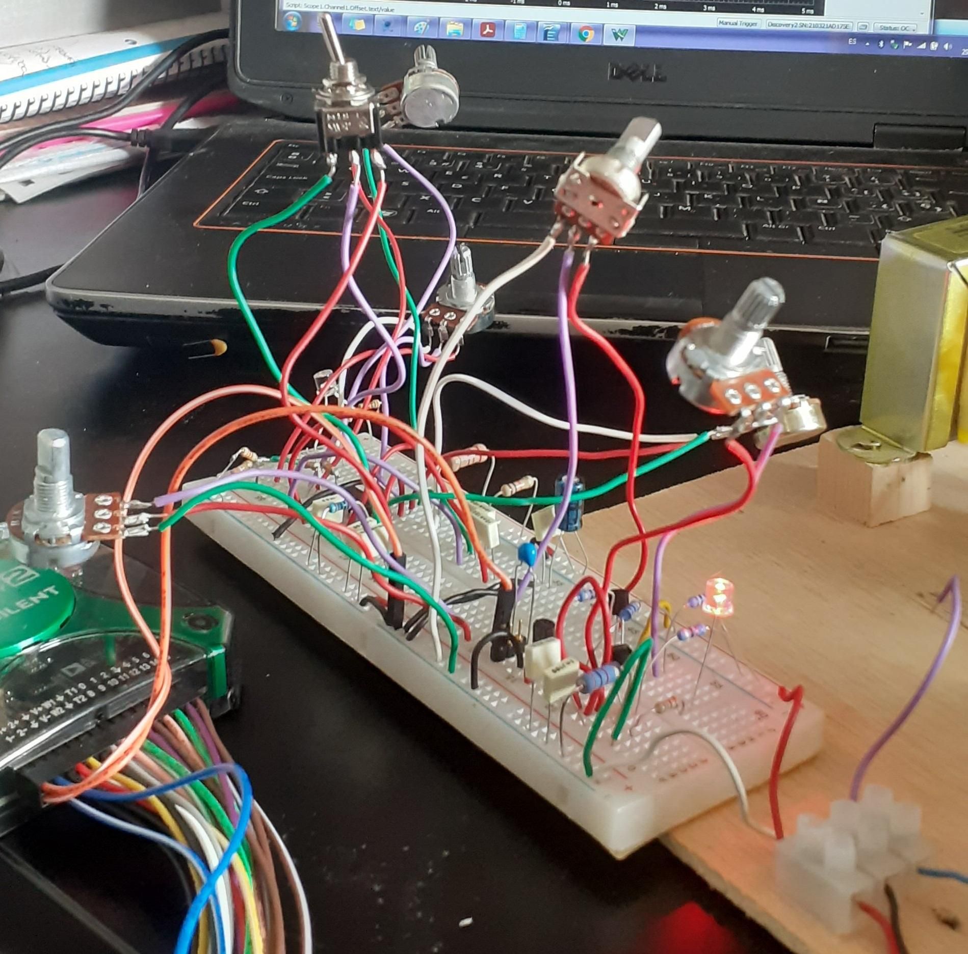 OSCILLOSCOPE & FUNCTION GENERATOR (in Spanish) : 8 Steps - Instructables