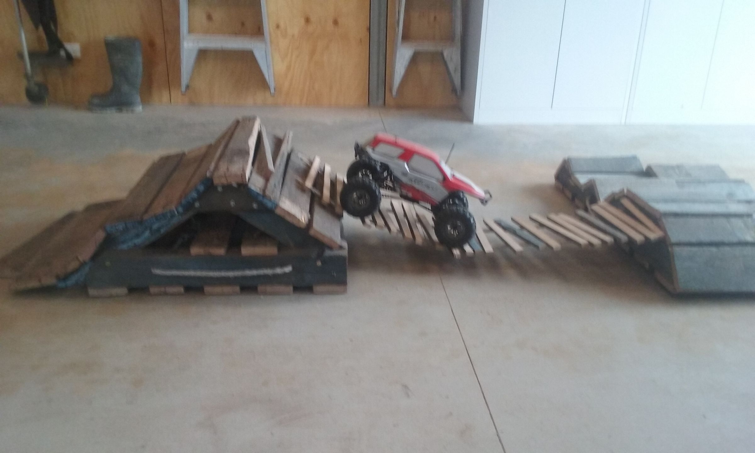 Pallet Rock Crawling Course. : 7 Steps (with Pictures) - Instructables