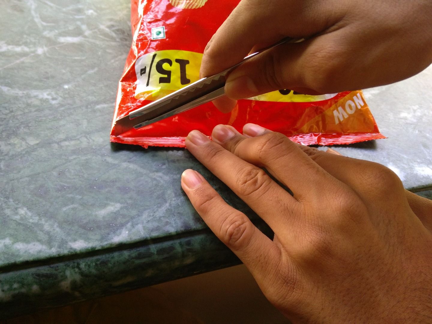 Recycled Bottle Tops to Seal (preserve)open Plastic Packets : 7 Steps ...