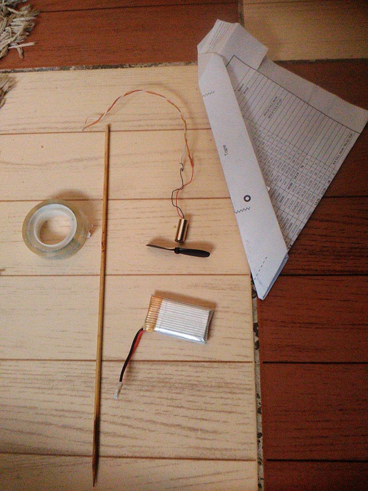 Successful Motorized Paper Plane : 4 Steps (with Pictures) - Instructables