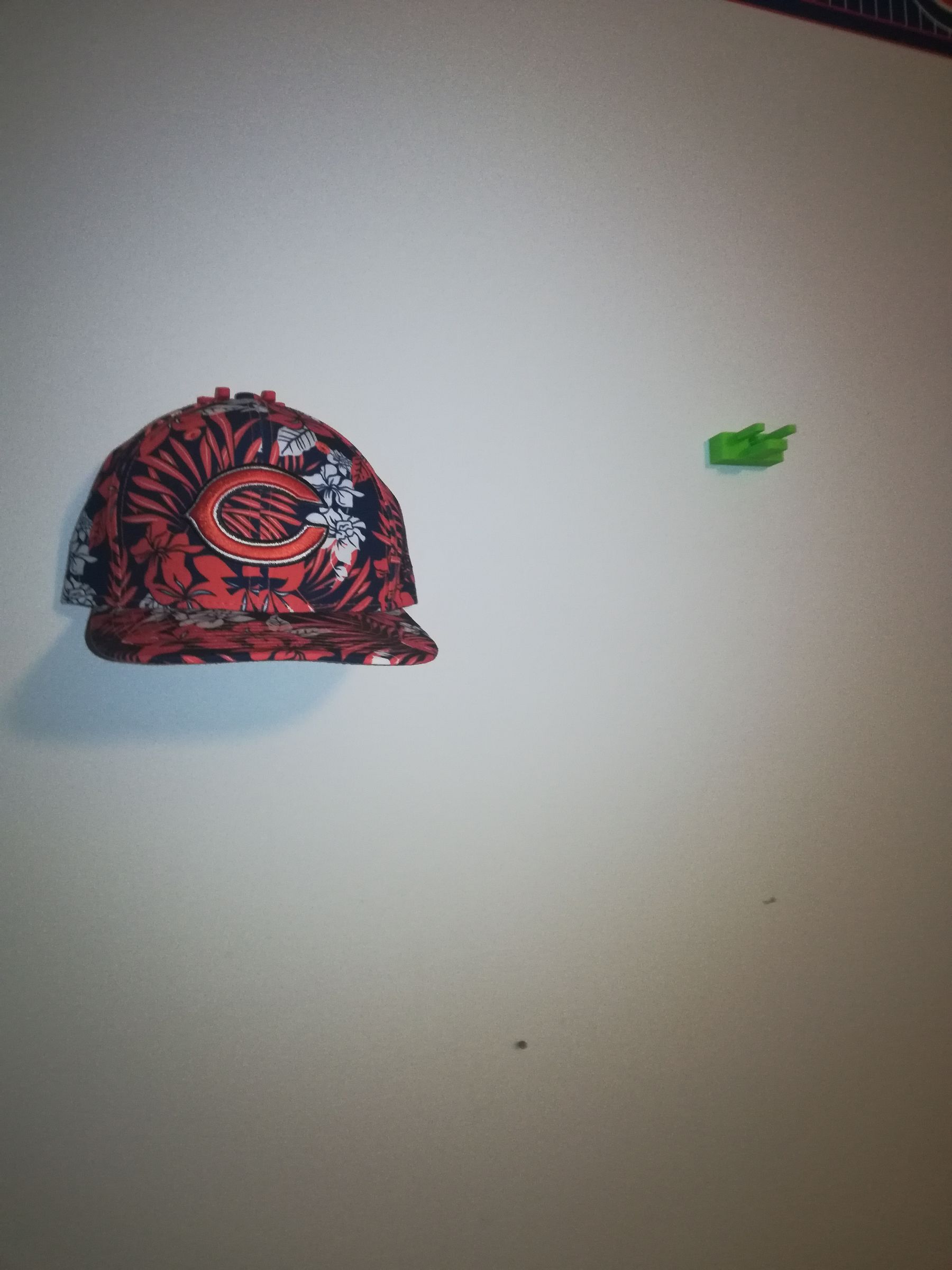 3D Printed Wall Mounted Hat Display : 6 Steps (with Pictures ...