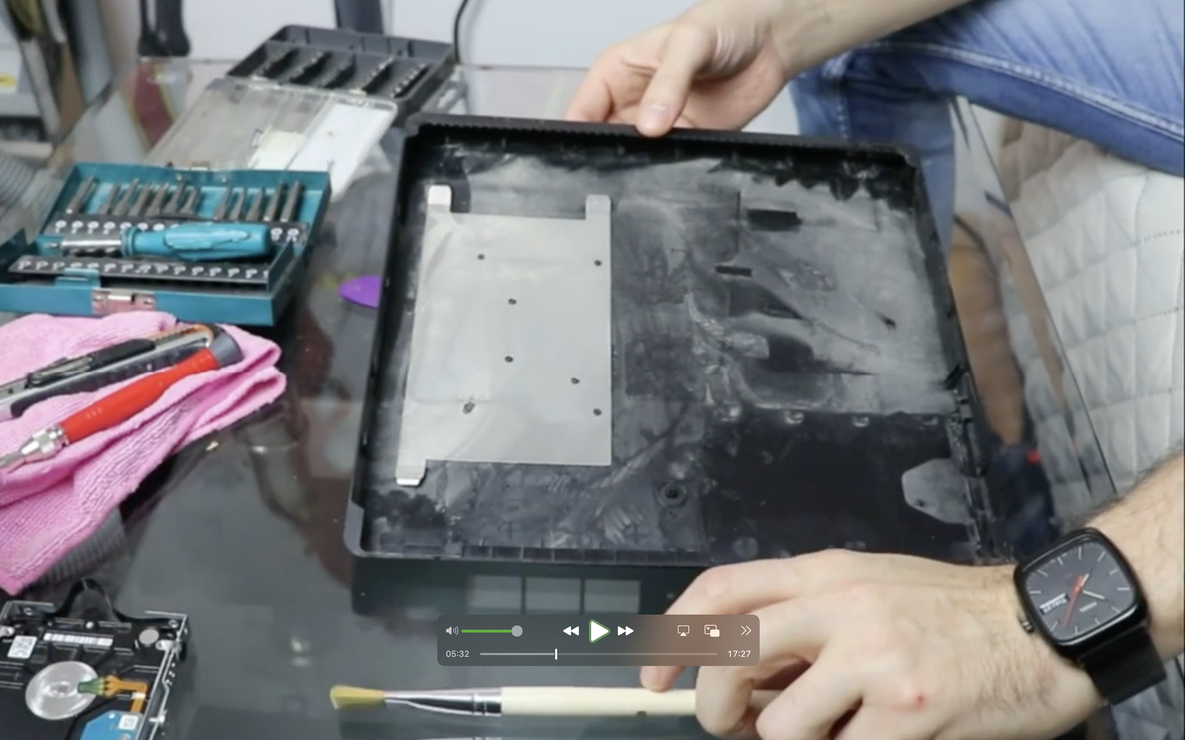 PS4 Slim Cleaning: Fix Loud Fan & Thermal Paste Change : 12 Steps (with ...