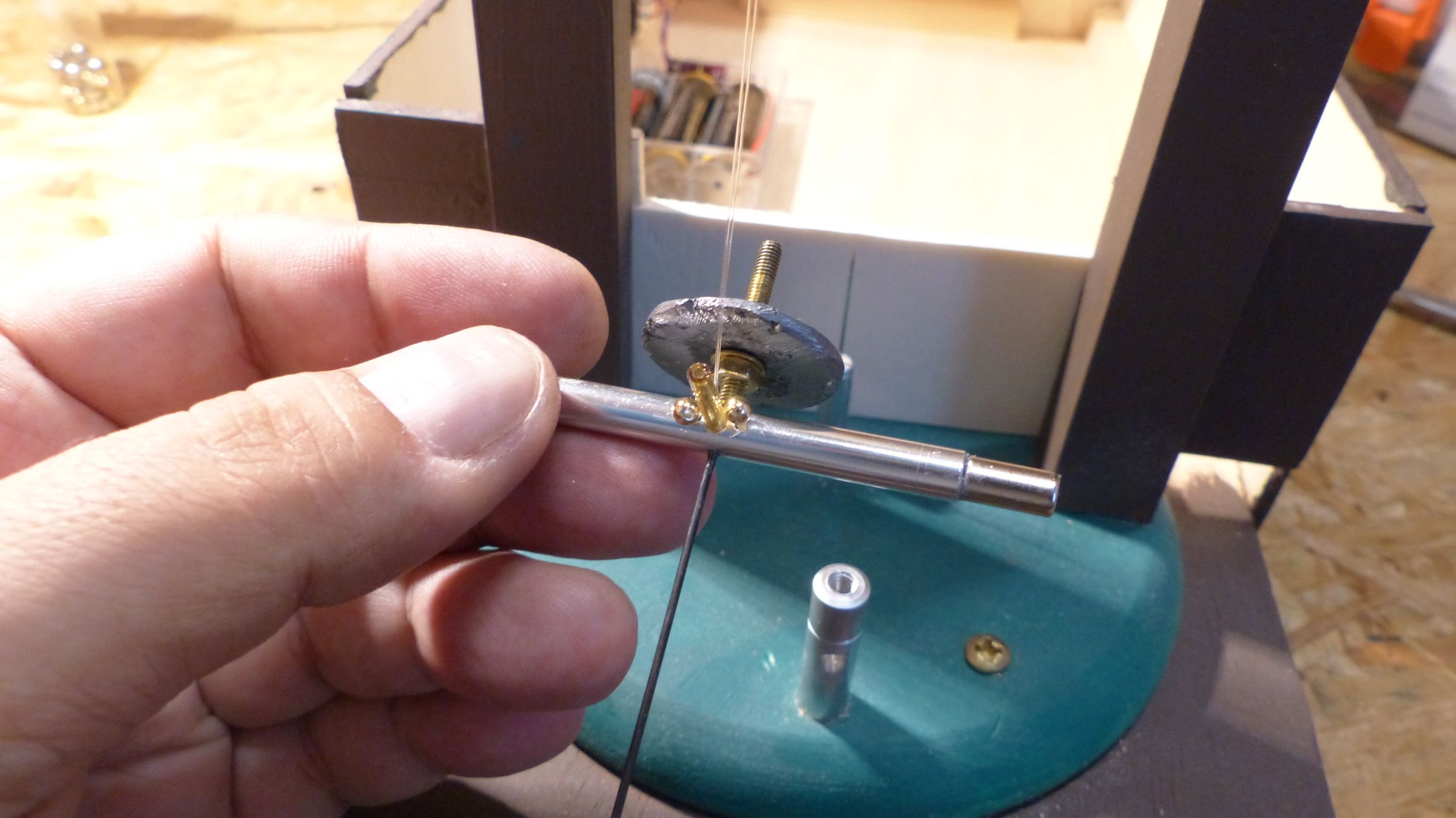 The Torsion Wire Magnetoscope : 7 Steps (with Pictures) - Instructables