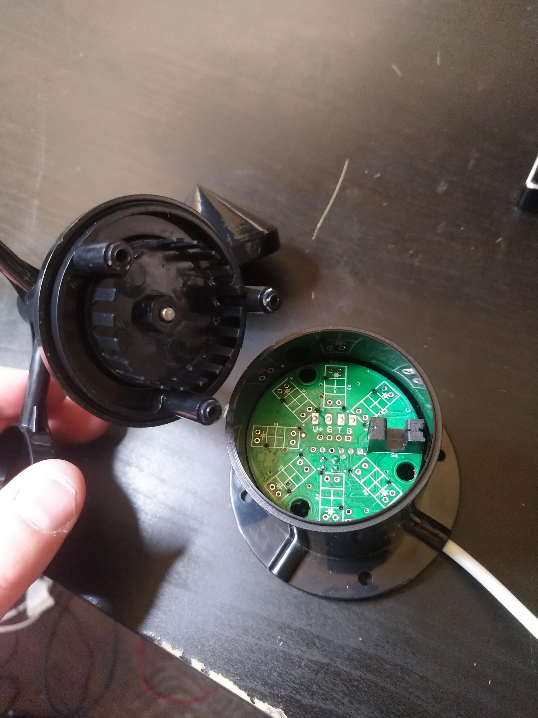 EMT Conduit-Mounted Weather Station Wind Sensors : 5 Steps (with ...