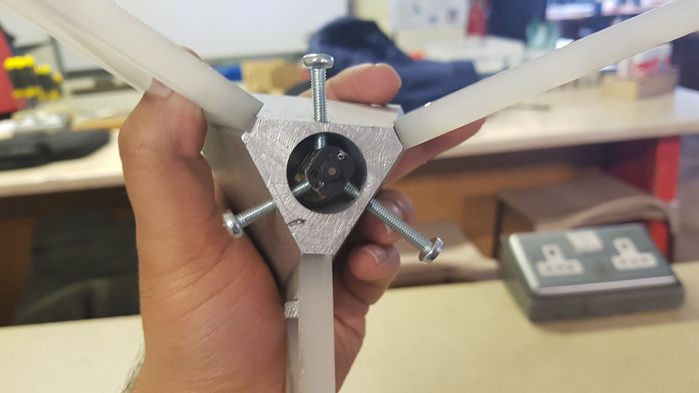 How to Build an Accurate Mechanical Model of the Solar System : 11 ...