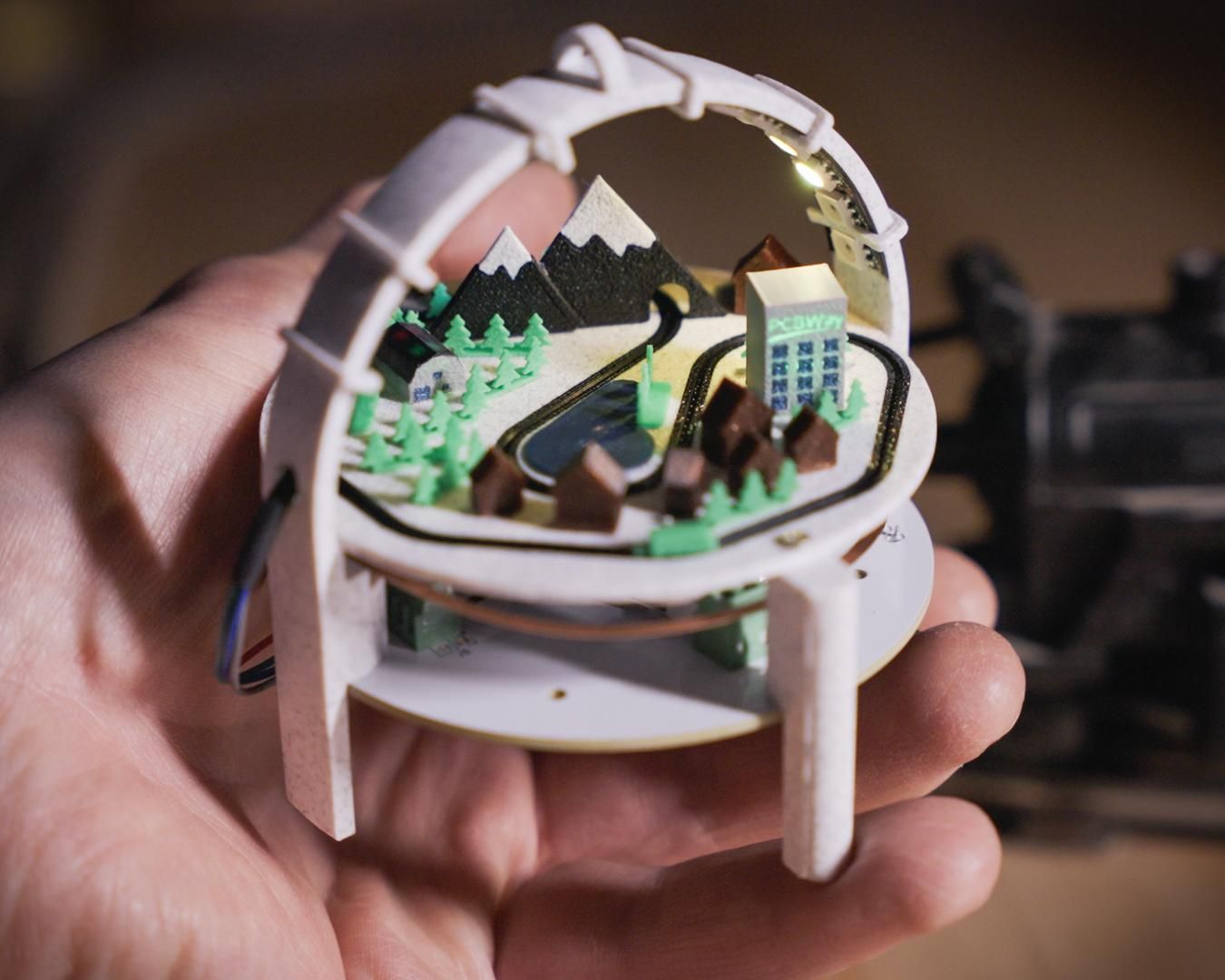 Extremely Tiny Model Train Christmas Ornament : 13 Steps - Instructables