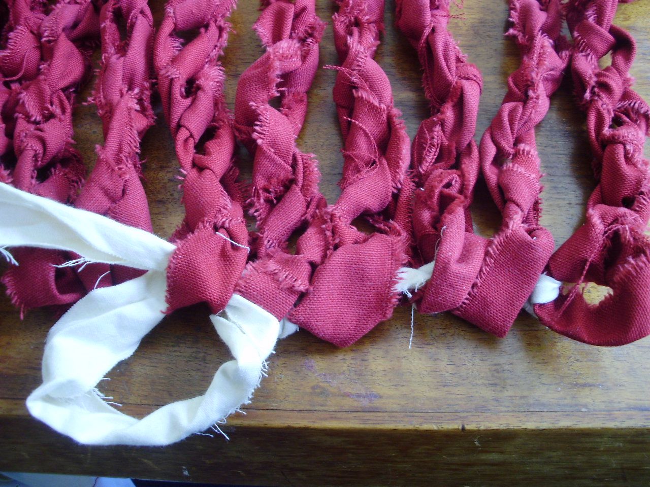 Rag Rug - Extremely Easy to Make : 4 Steps (with Pictures) - Instructables