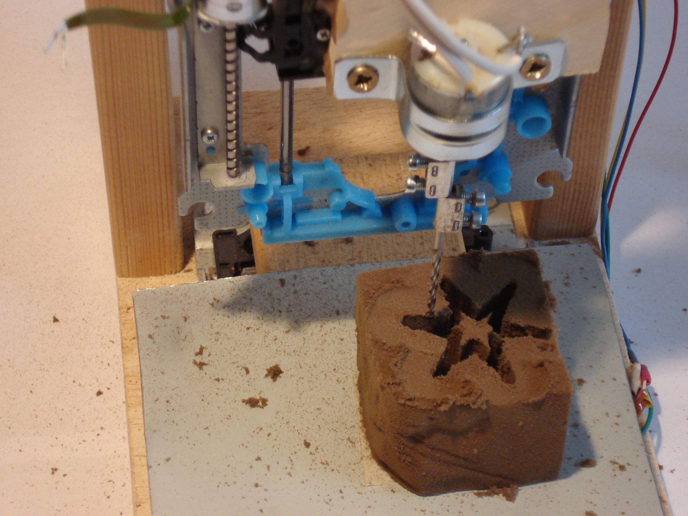 Small Arduino CNC : 9 Steps (with Pictures) - Instructables