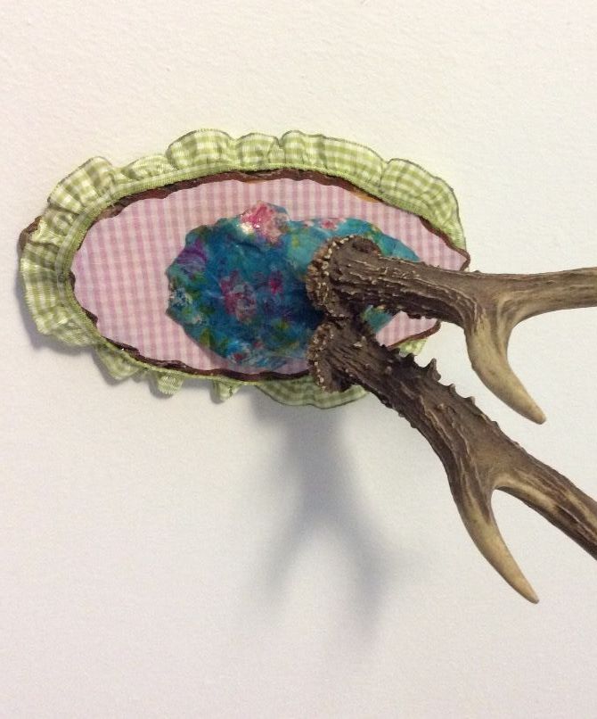 Bavarian Roe Buck Mount : 4 Steps - Instructables