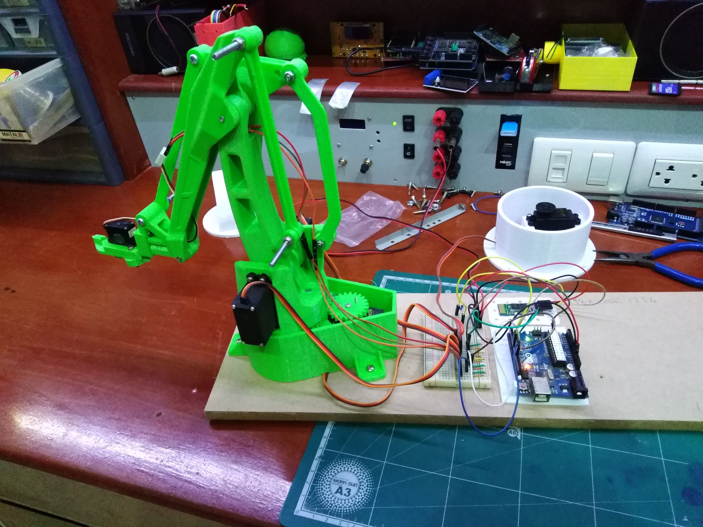 Android APP to Control a 3DPrinted Robot - Instructables