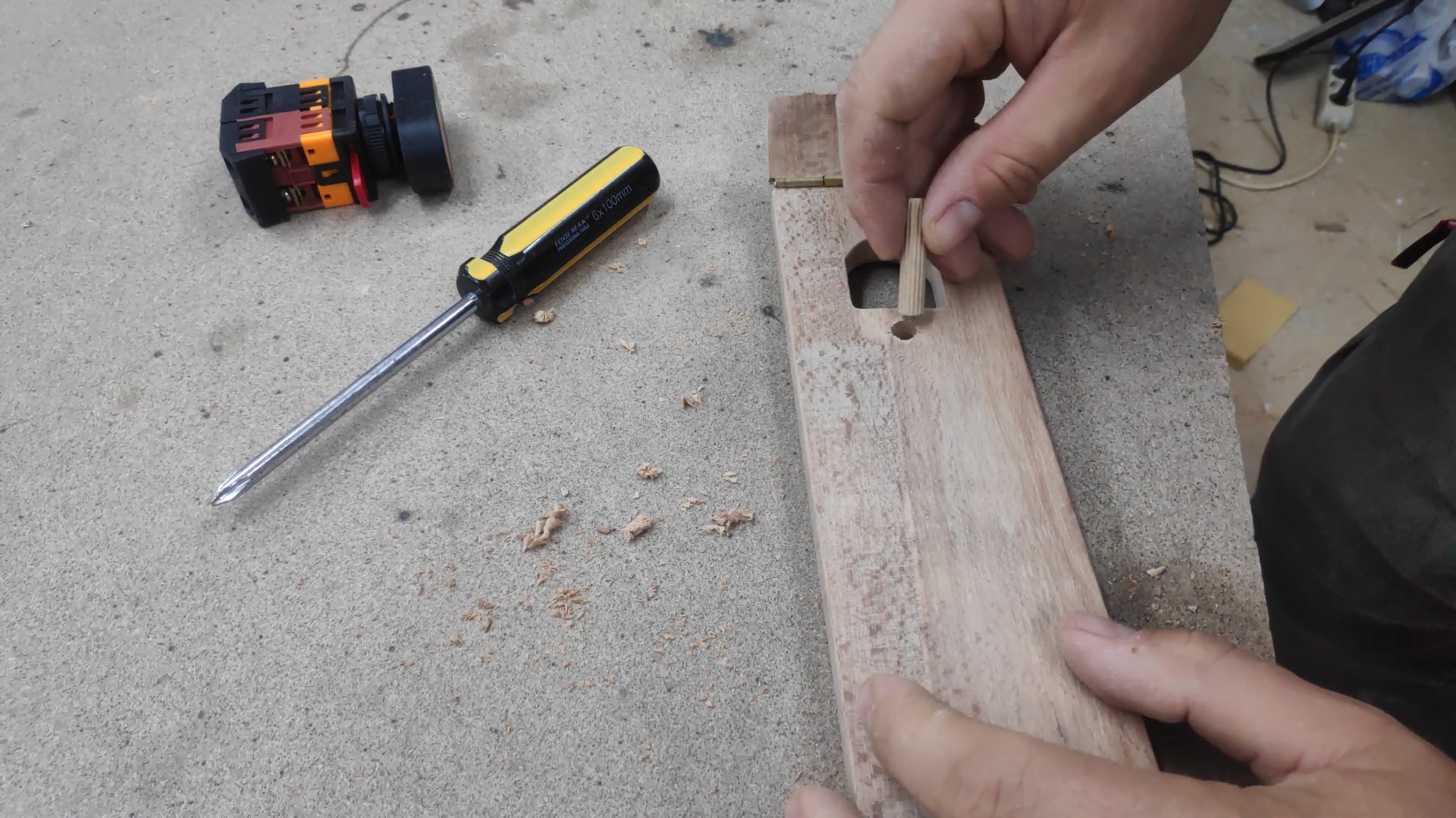 Safety Paddle Switch : 10 Steps (with Pictures) - Instructables