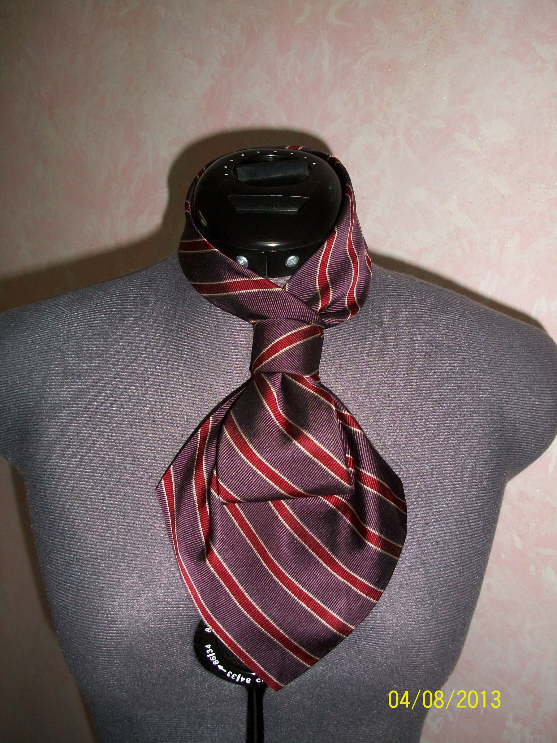 *REPURPOSED* Women's FASHION Tie - PURPLE : 7 Steps (with Pictures ...