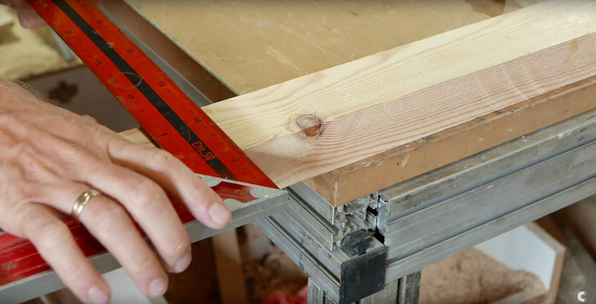 How to Use a Japanese Style Pull Saw : 3 Steps (with Pictures ...