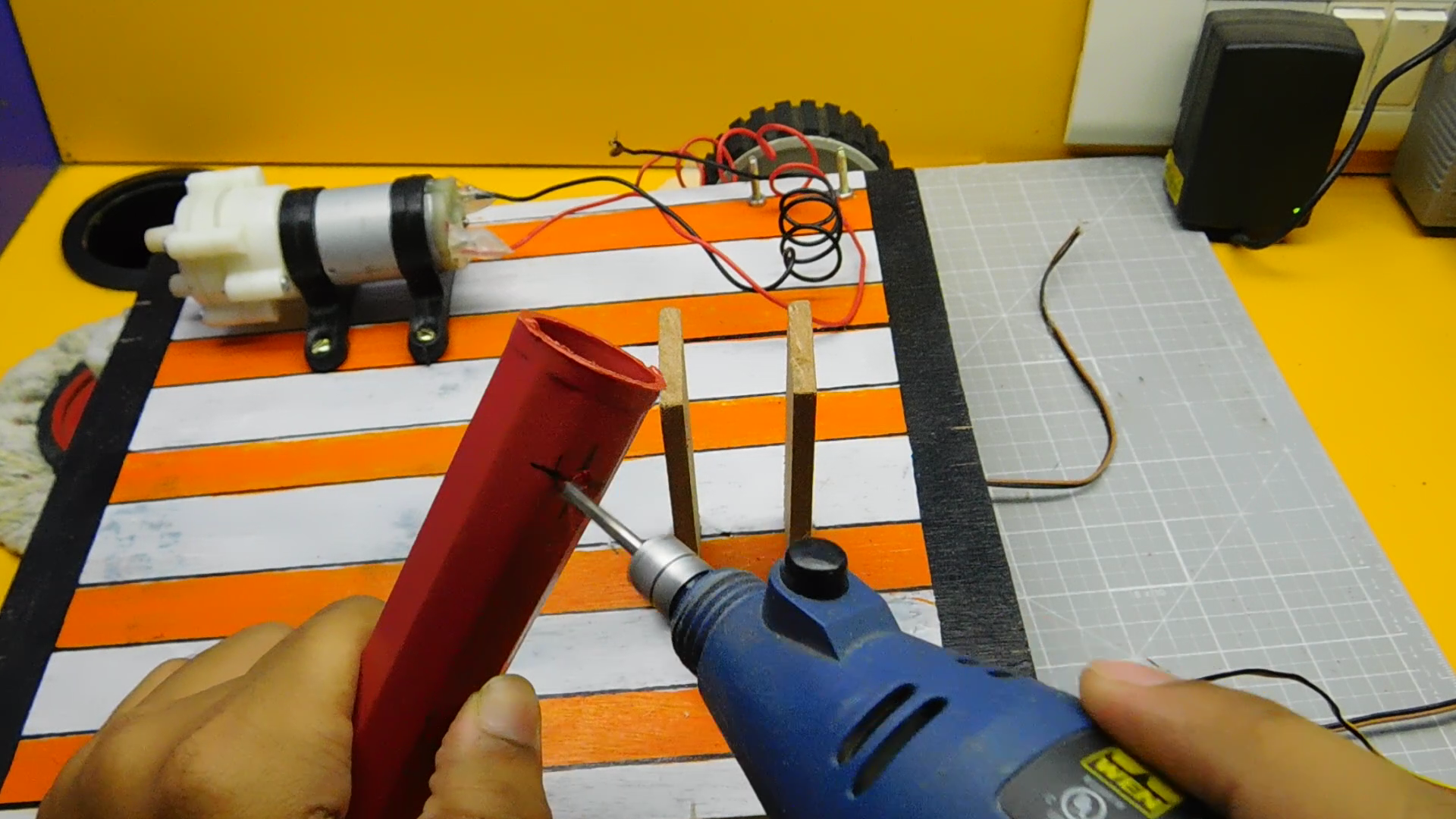 CleanSweep- the Floor Cleaning Robot! : 12 Steps (with Pictures ...