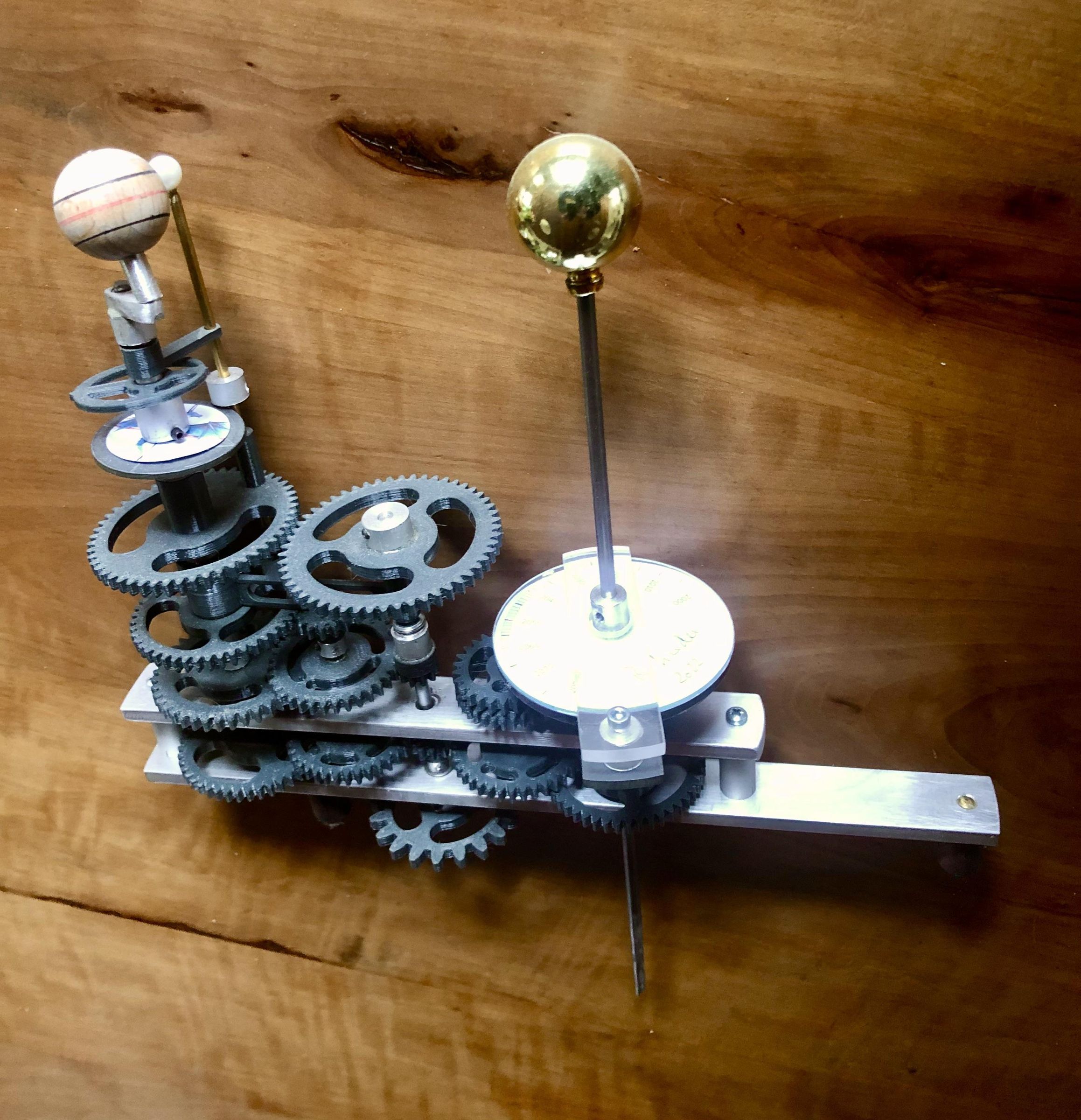 Orrery (Earth, Moon, and Sun) : 28 Steps (with Pictures) - Instructables