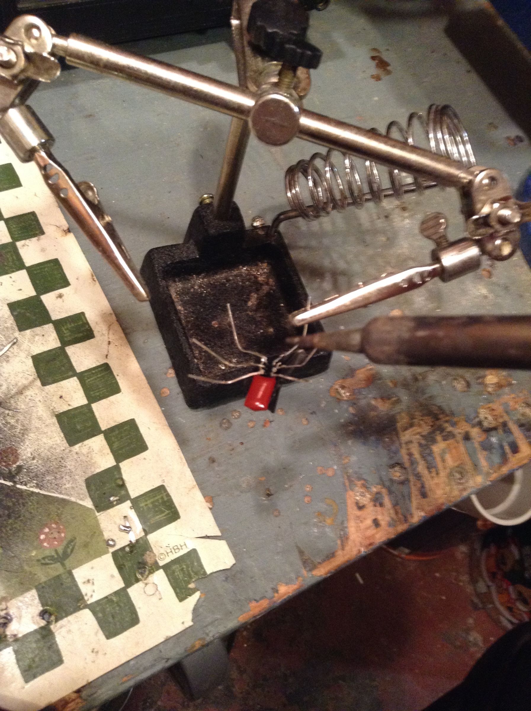 Electrical Component Bugs : 4 Steps - Instructables