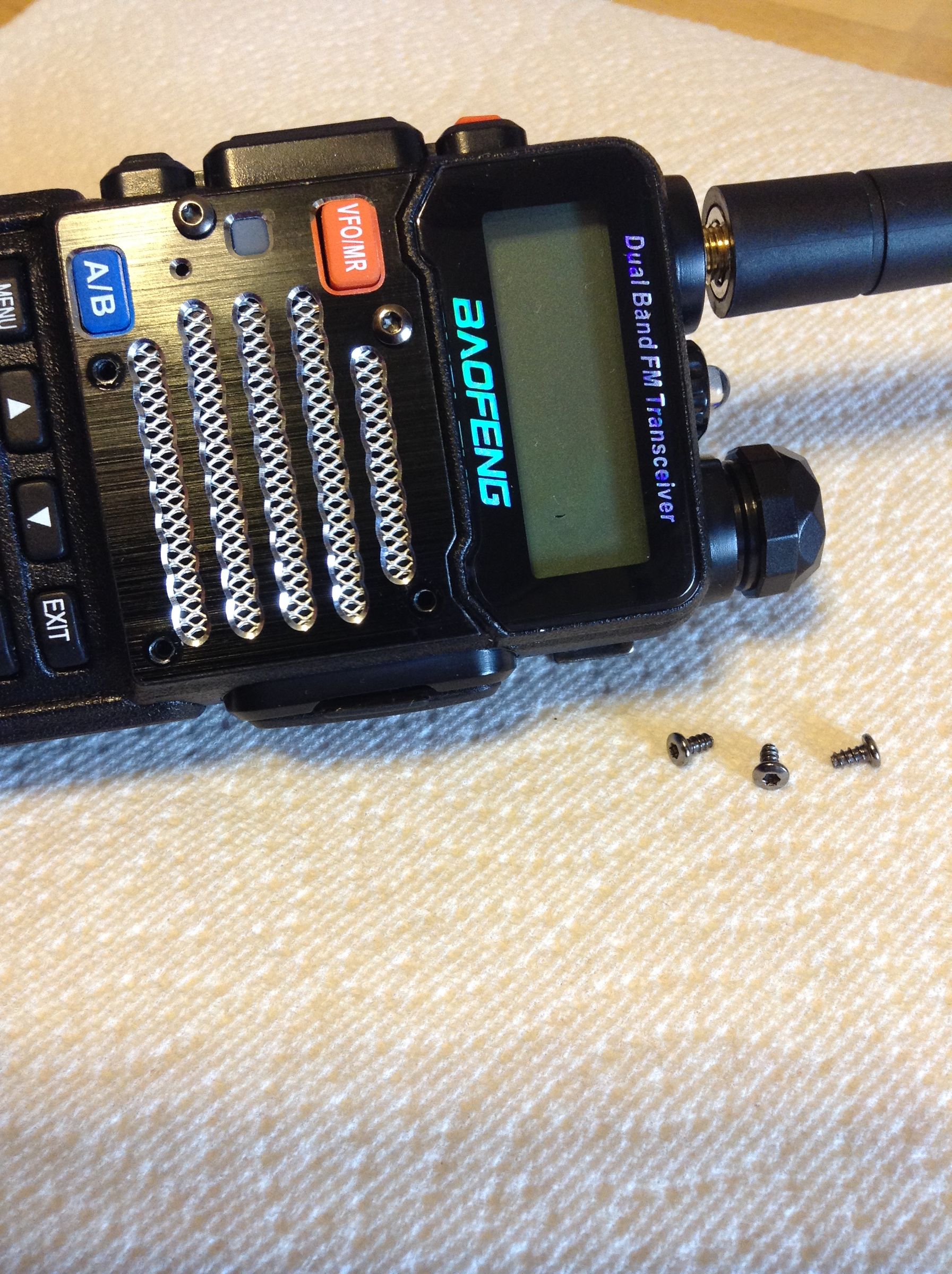 Baofeng FB-F9 V2+ Ham Radio Modification : 3 Steps - Instructables