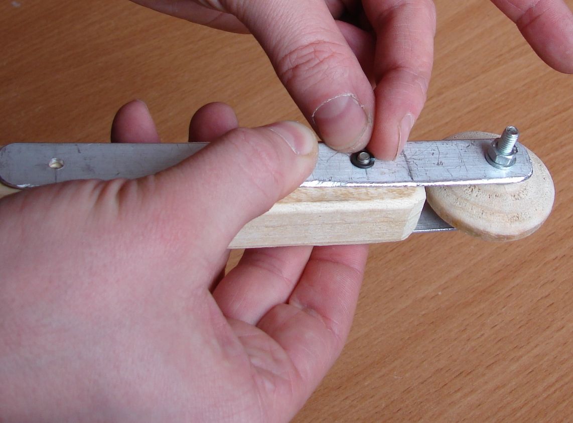 Cardboard Bender : 22 Steps (with Pictures) - Instructables