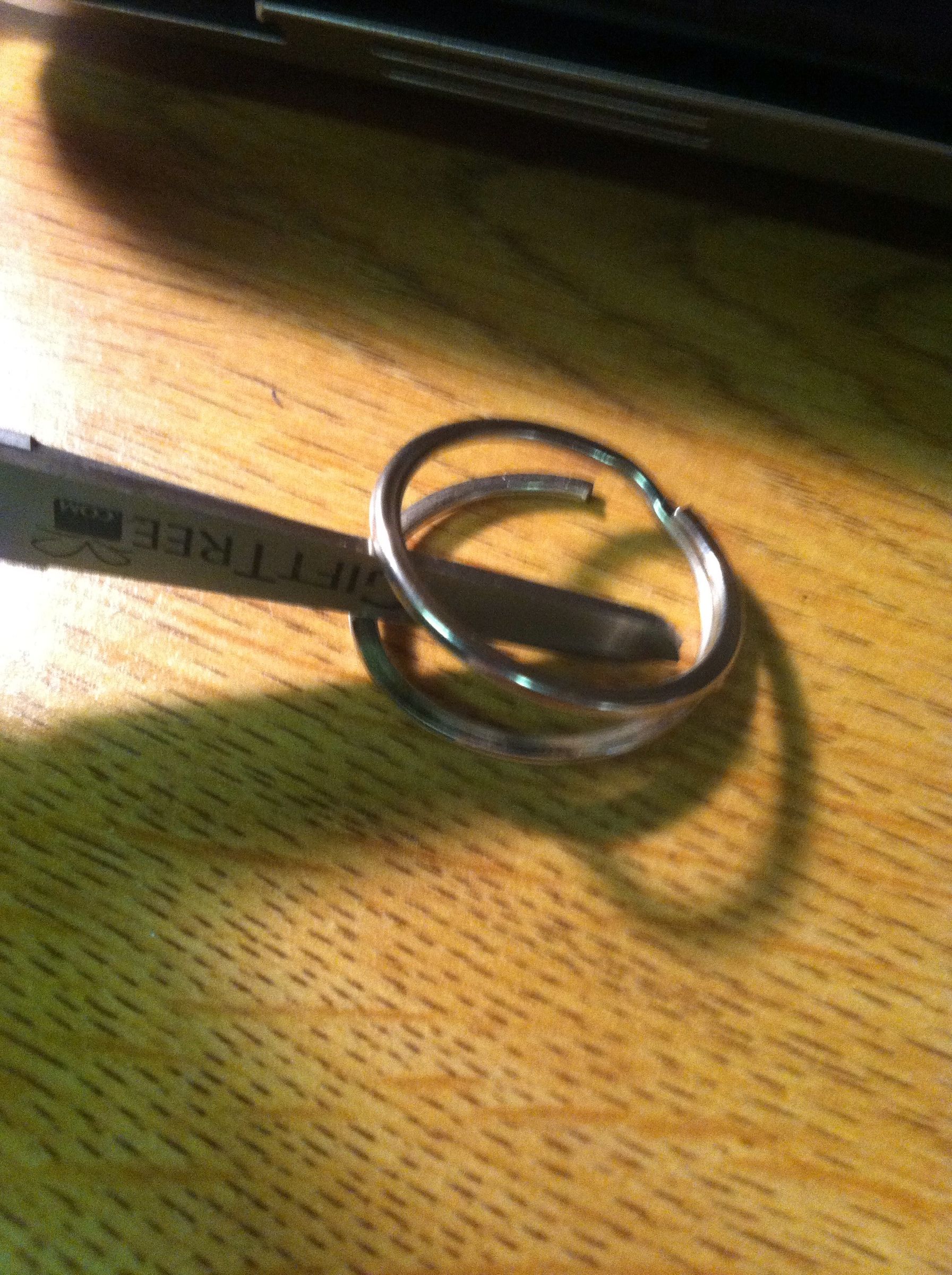 Keyring Hook : 4 Steps - Instructables