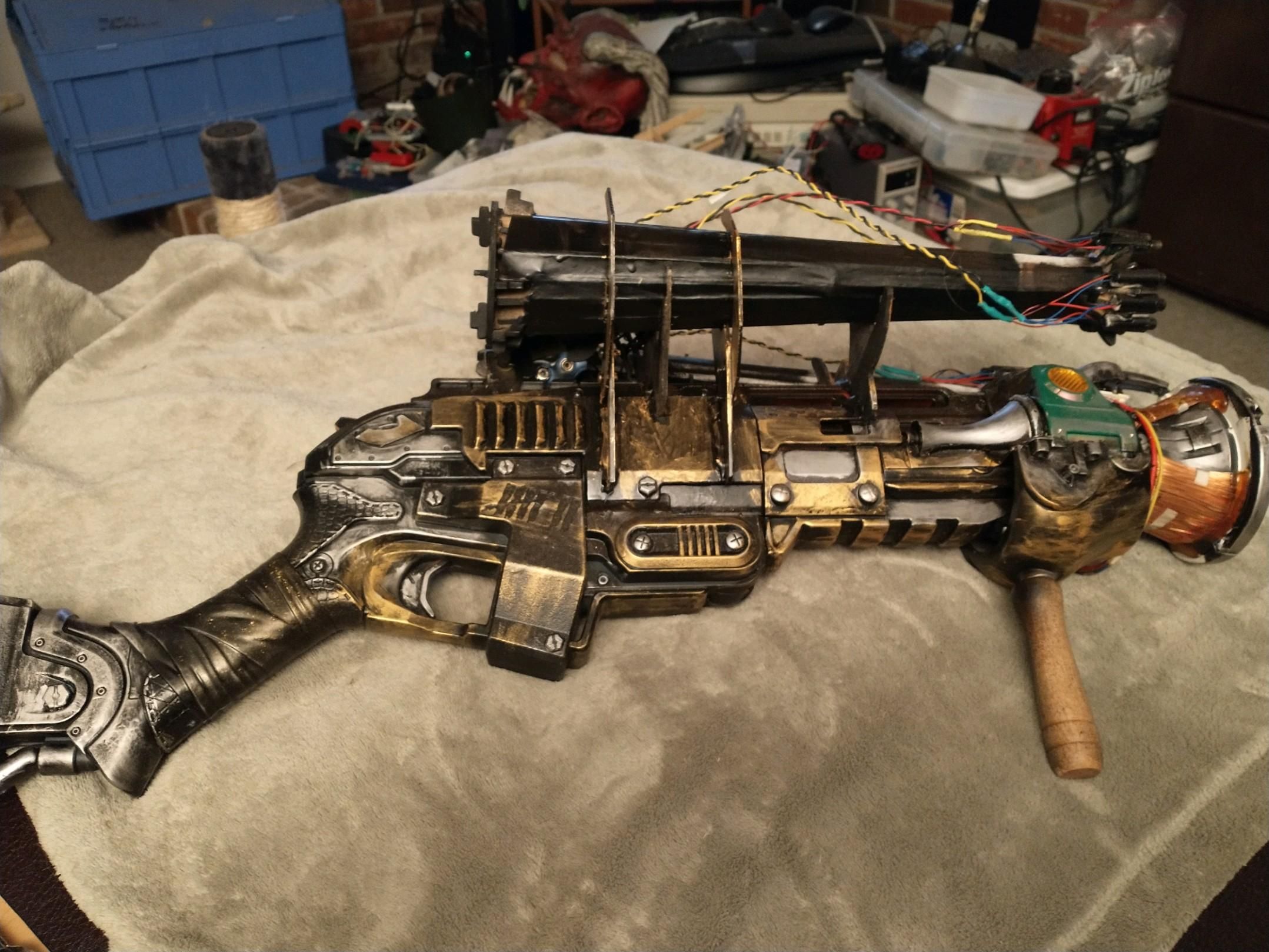 Blunder-Gauss: Steampunk Breachloading Cosplay Laser Gun : 5 Steps ...