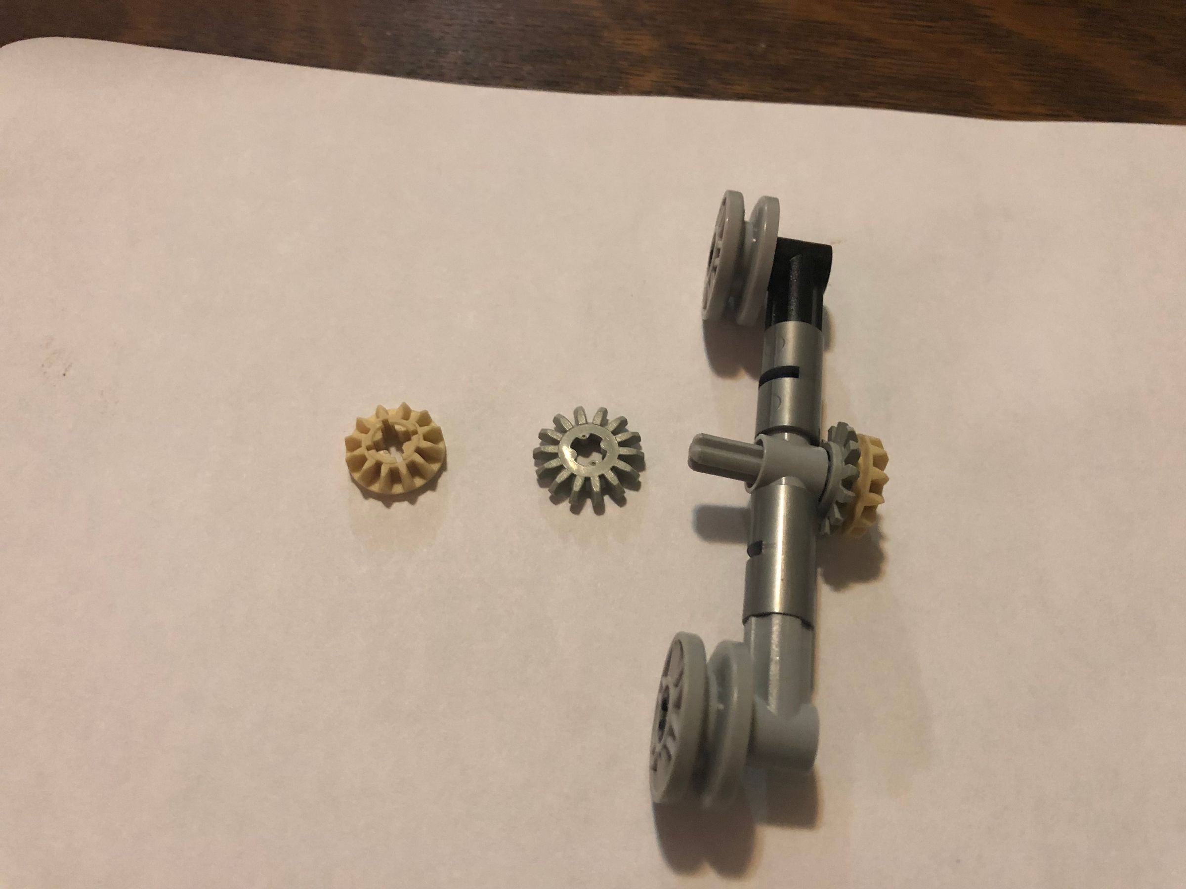 Lego Fidget Spinner. : 10 Steps - Instructables