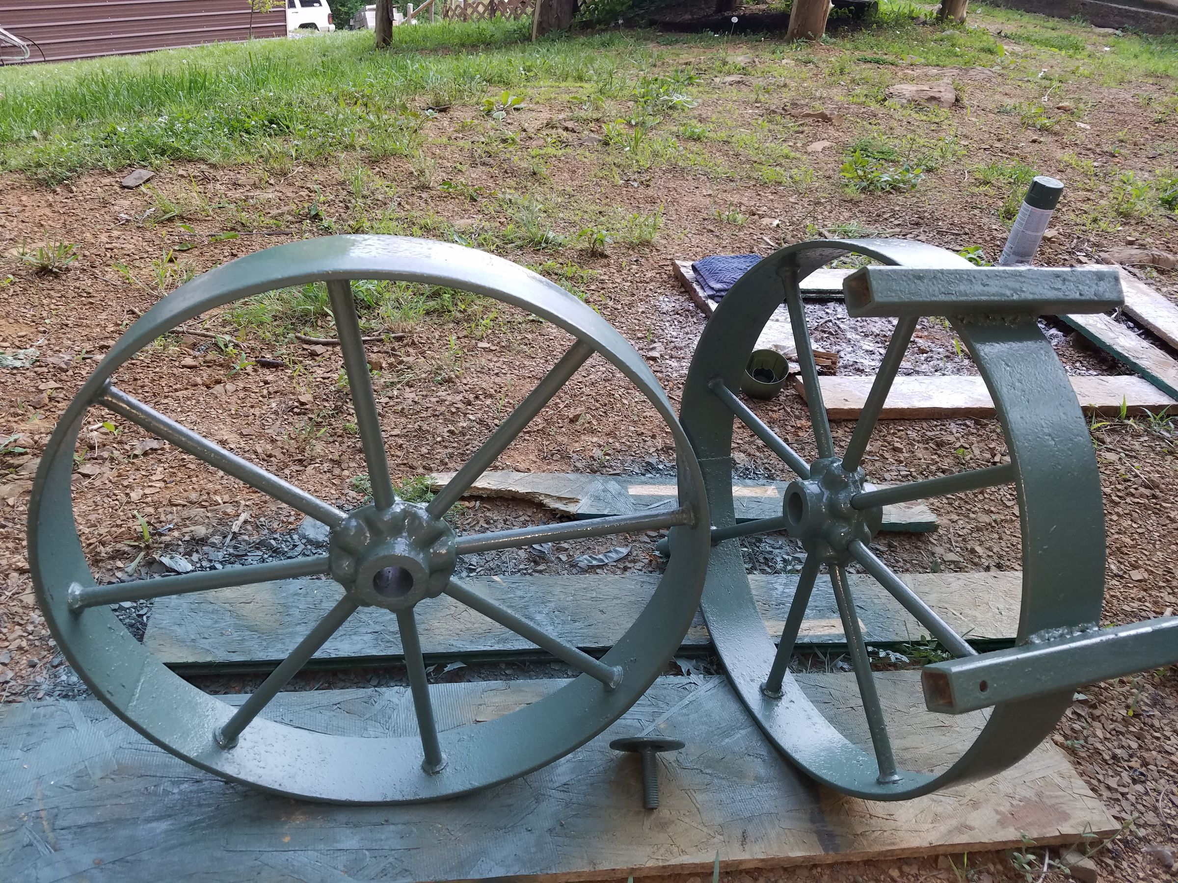 Repurpose Old Wheels Into an Awesome Spinning Table! : 15 Steps (with ...