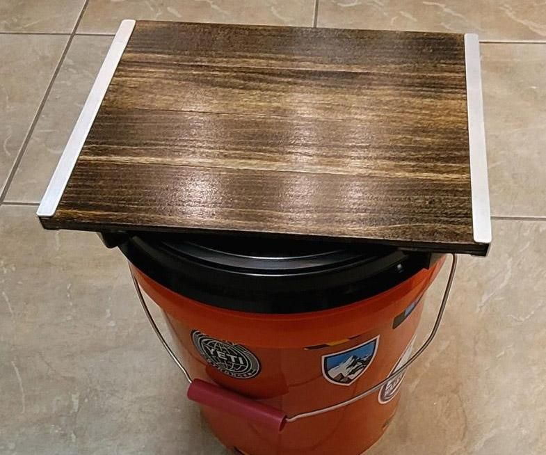 5 Gallon Bucket Compact Packable Table Top : 4 Steps - Instructables