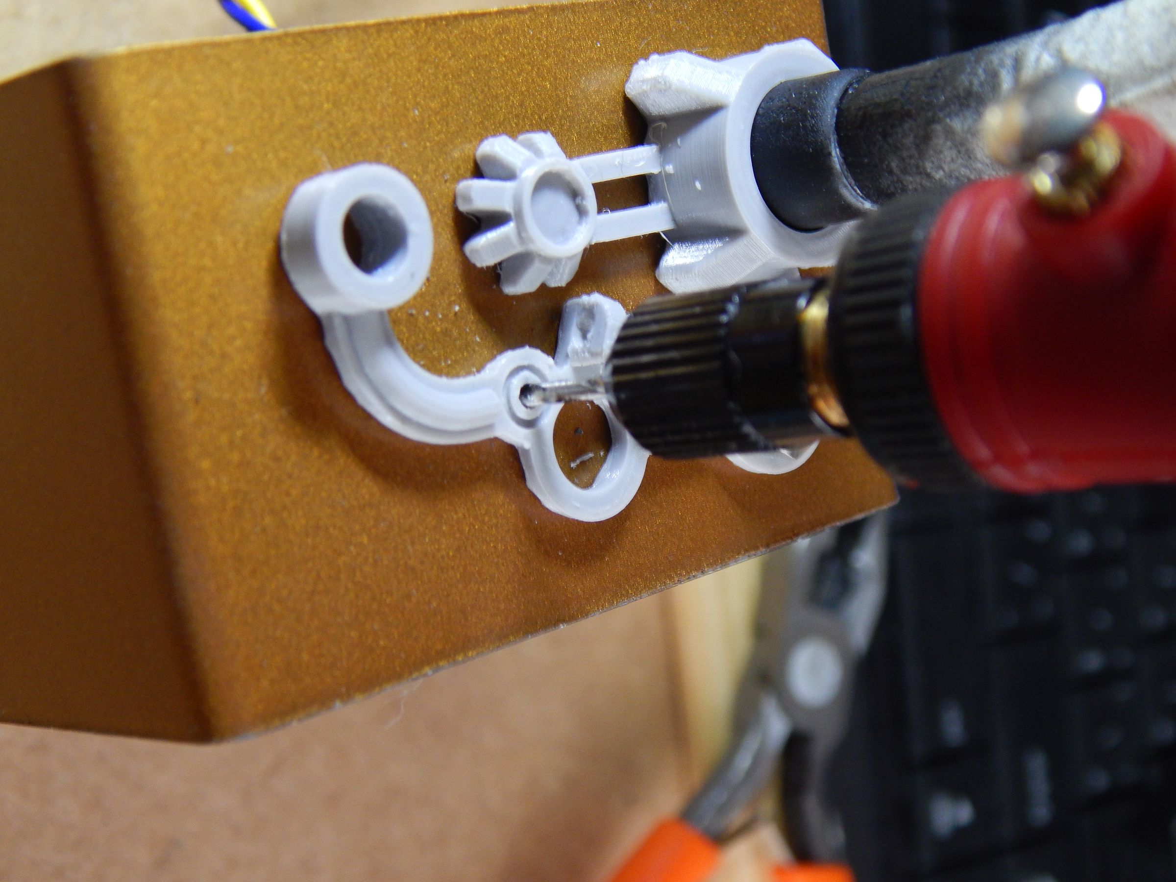 Voicetron - Voice Recording Toy : 40 Steps (with Pictures) - Instructables