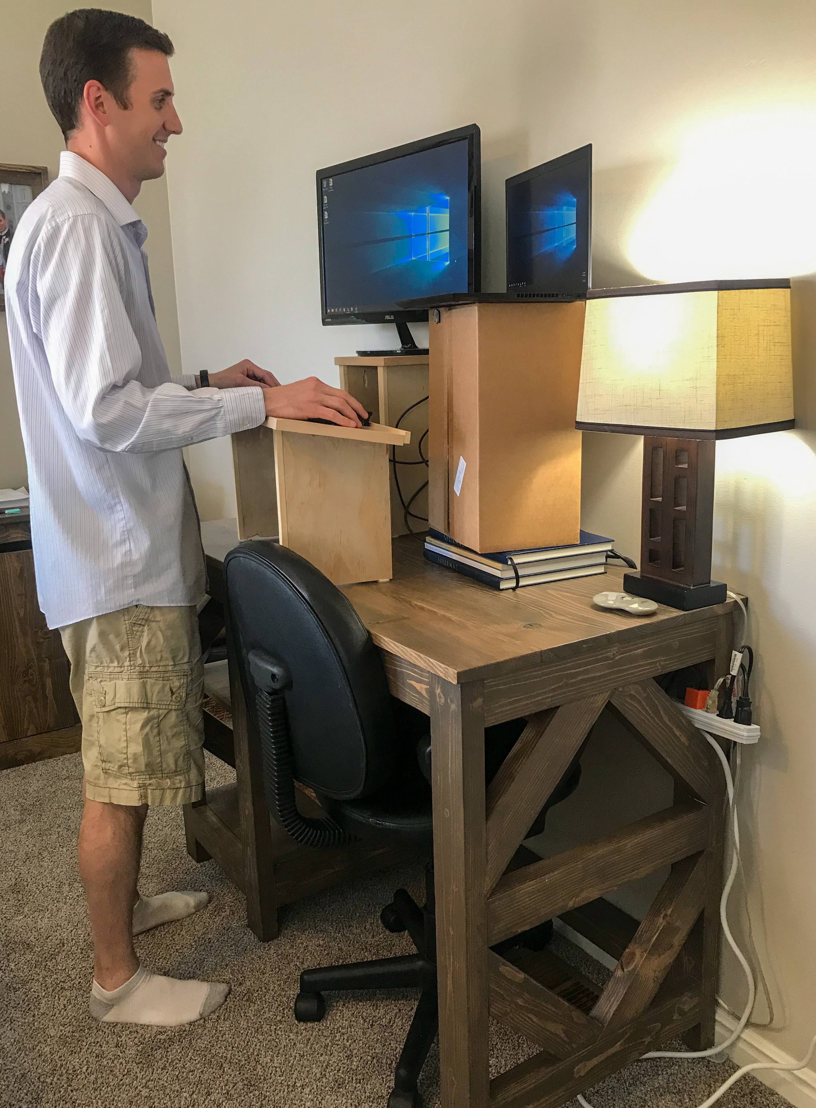 DIY Simple Standing Desk - Keyboard & Monitor Stands : 15 Steps (with ...