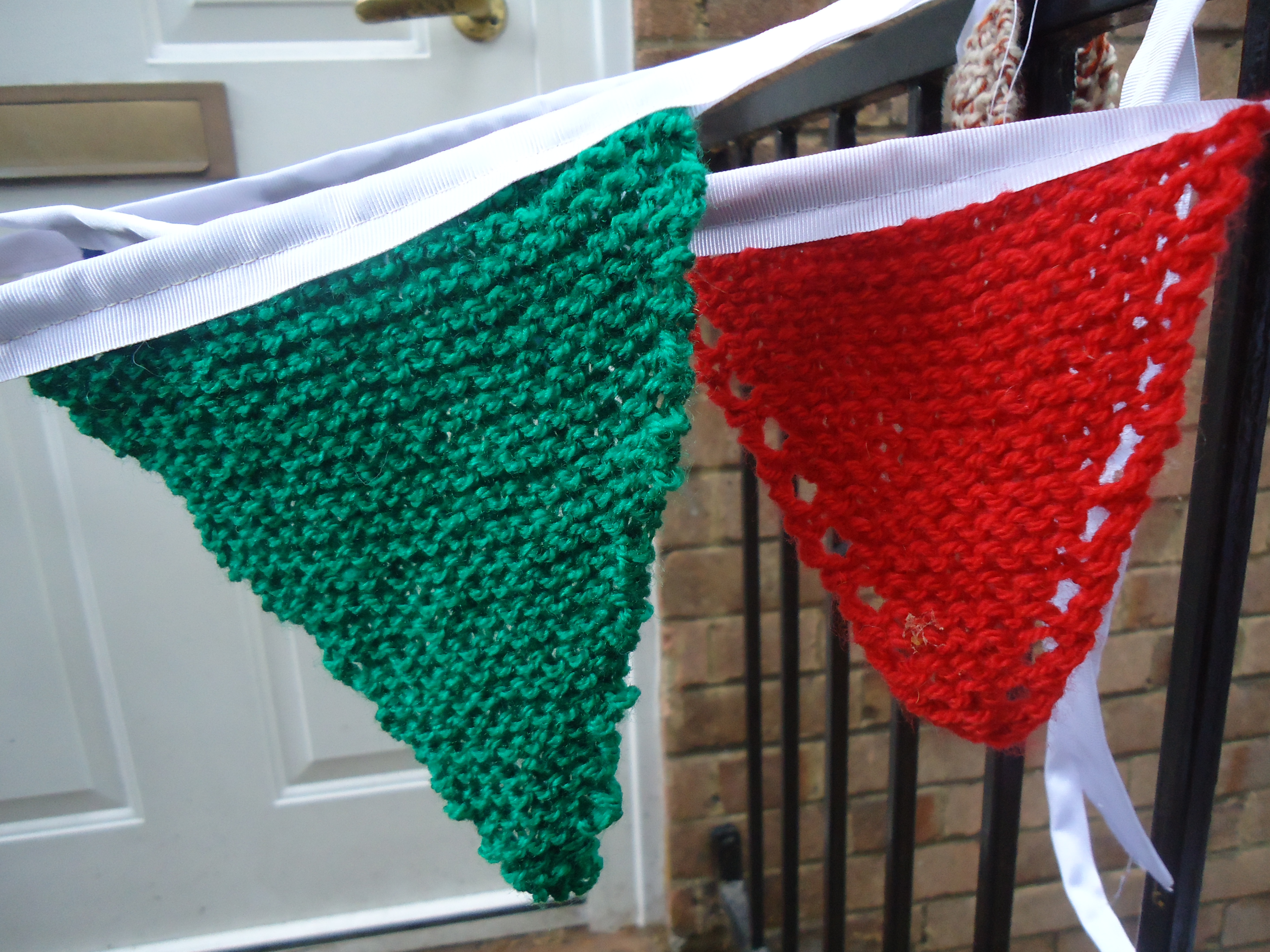 Knitted Bunting : 6 Steps (with Pictures) - Instructables