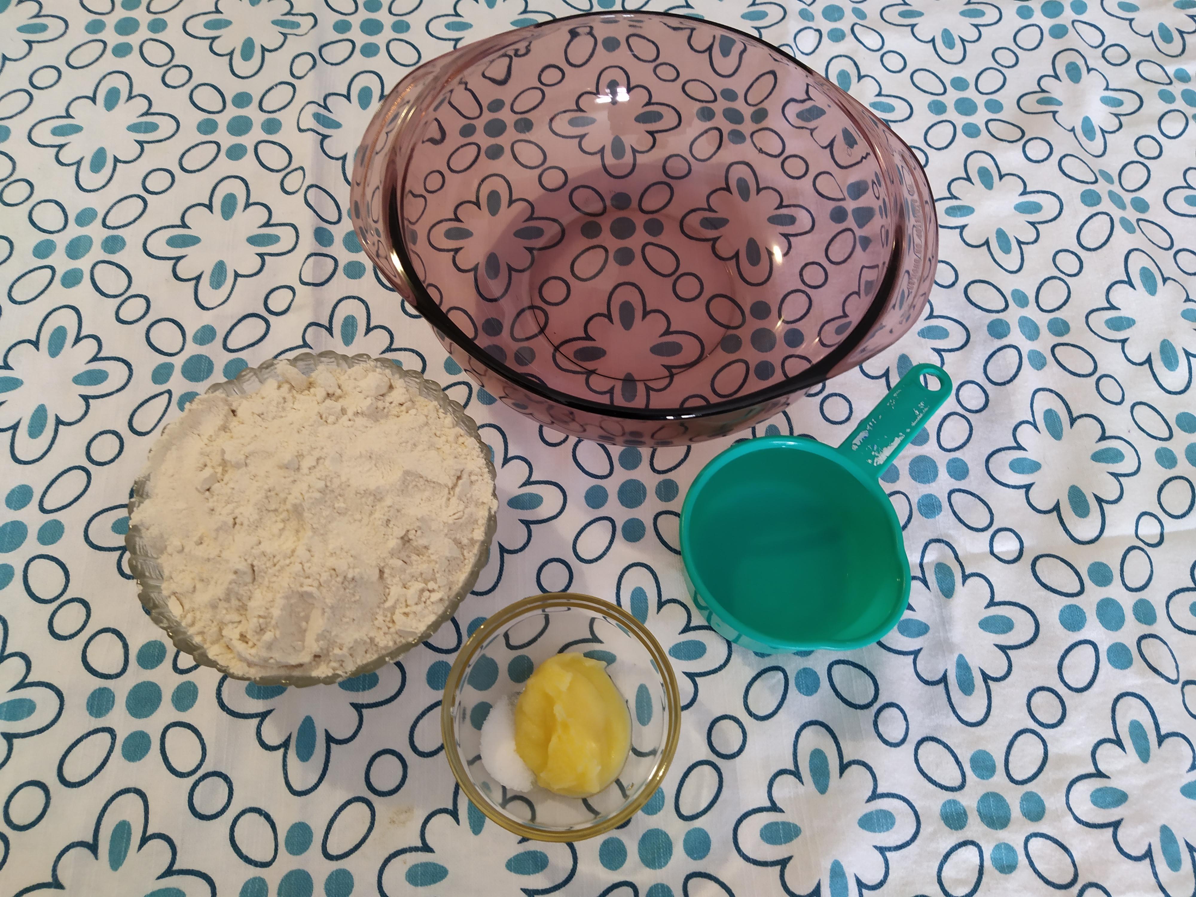 Sukka Roti a Traditional Asian Flat Bread and Mixed Vegetables. : 12 ...