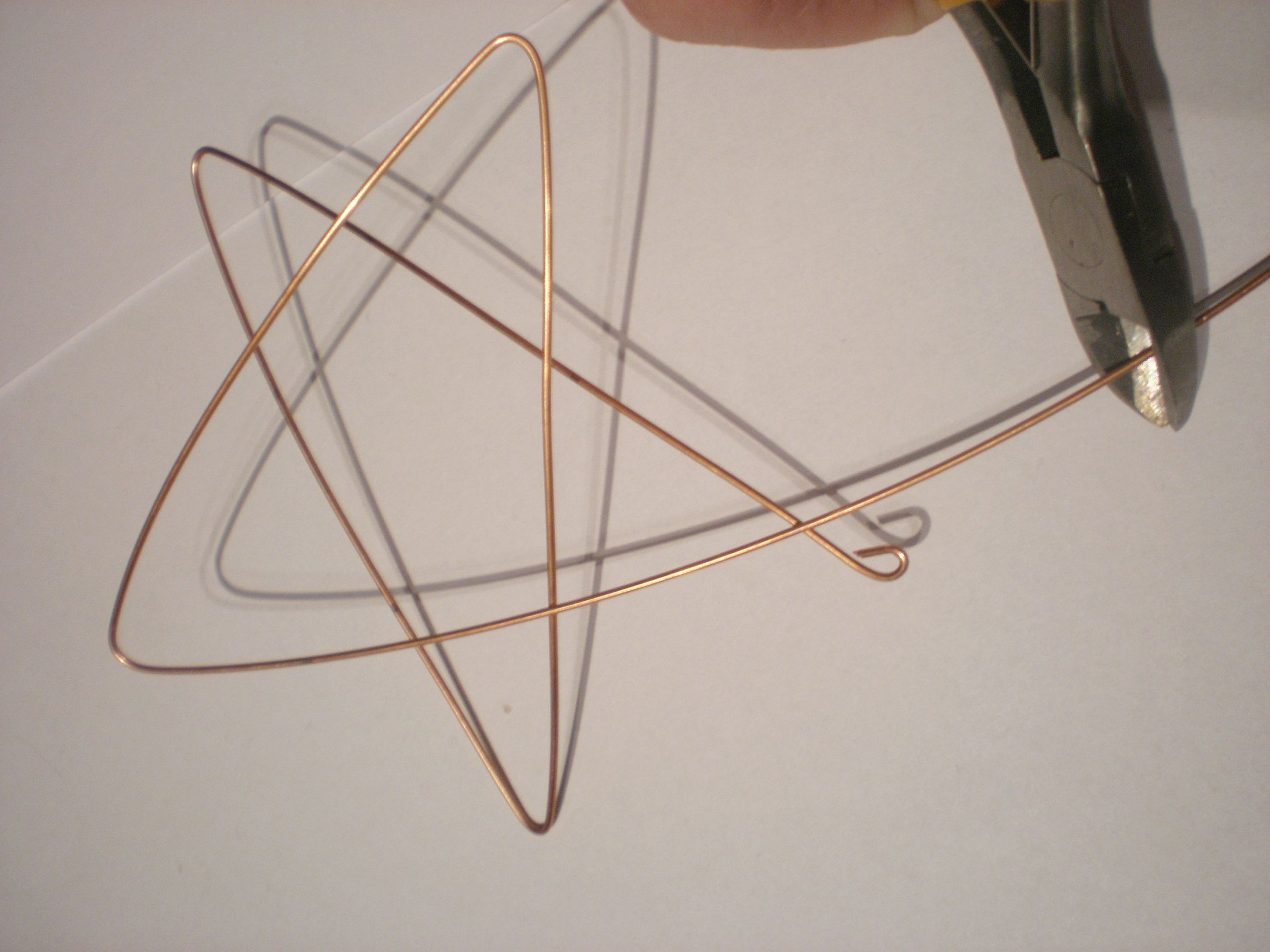 Wire Star Christmas Ornament : 6 Steps - Instructables
