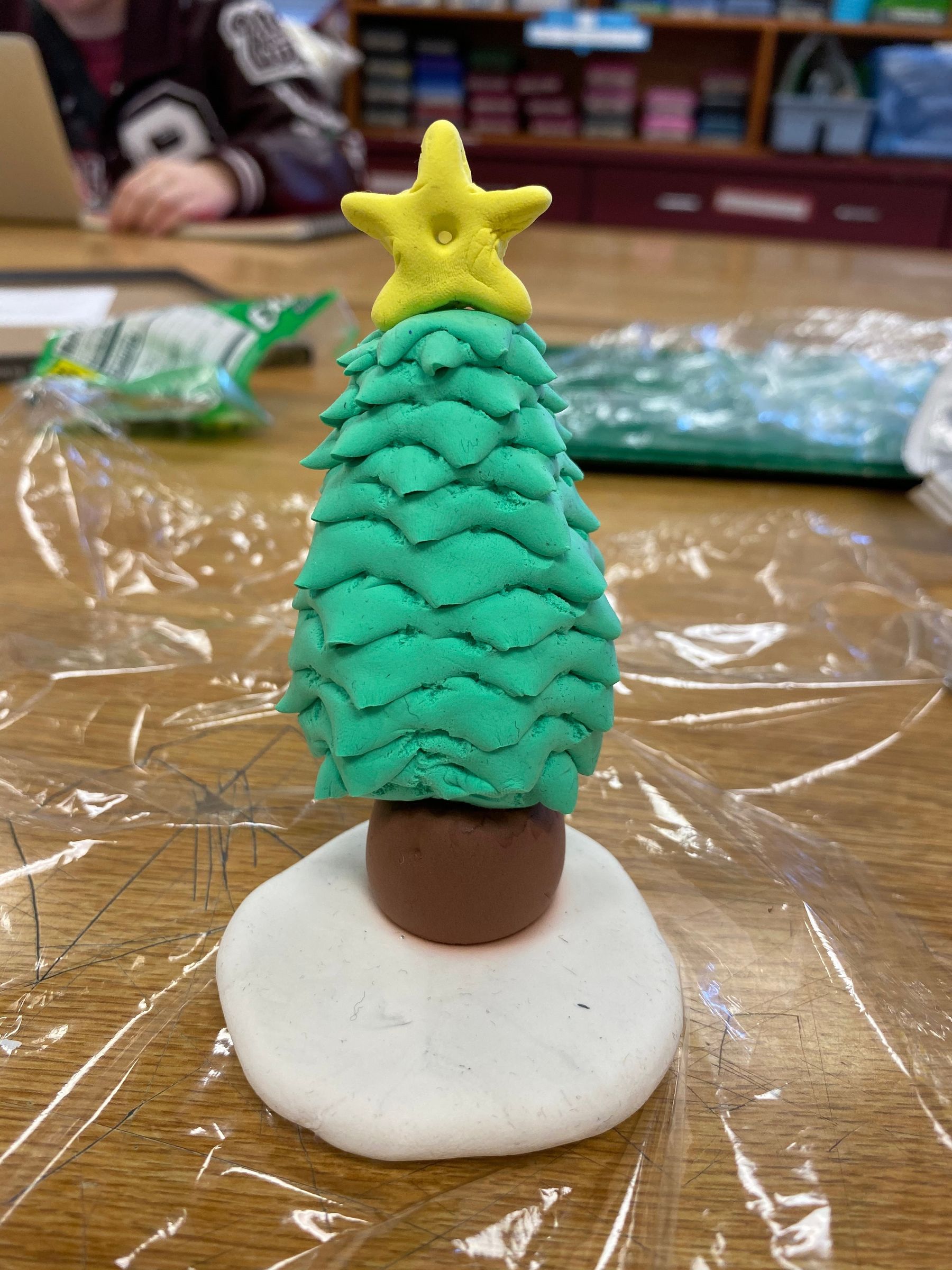 Model Magic Christmas Tree : 9 Steps - Instructables