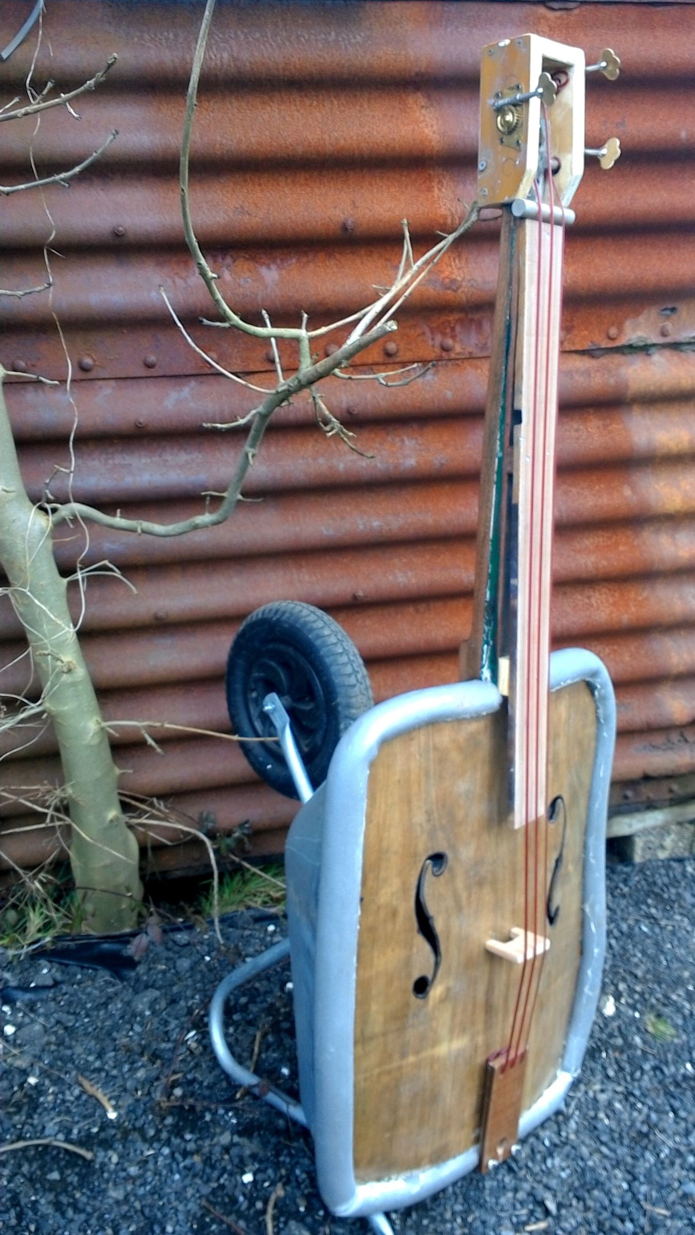 3-string Wheelbarrow Upright Bass : 12 Steps (with Pictures ...