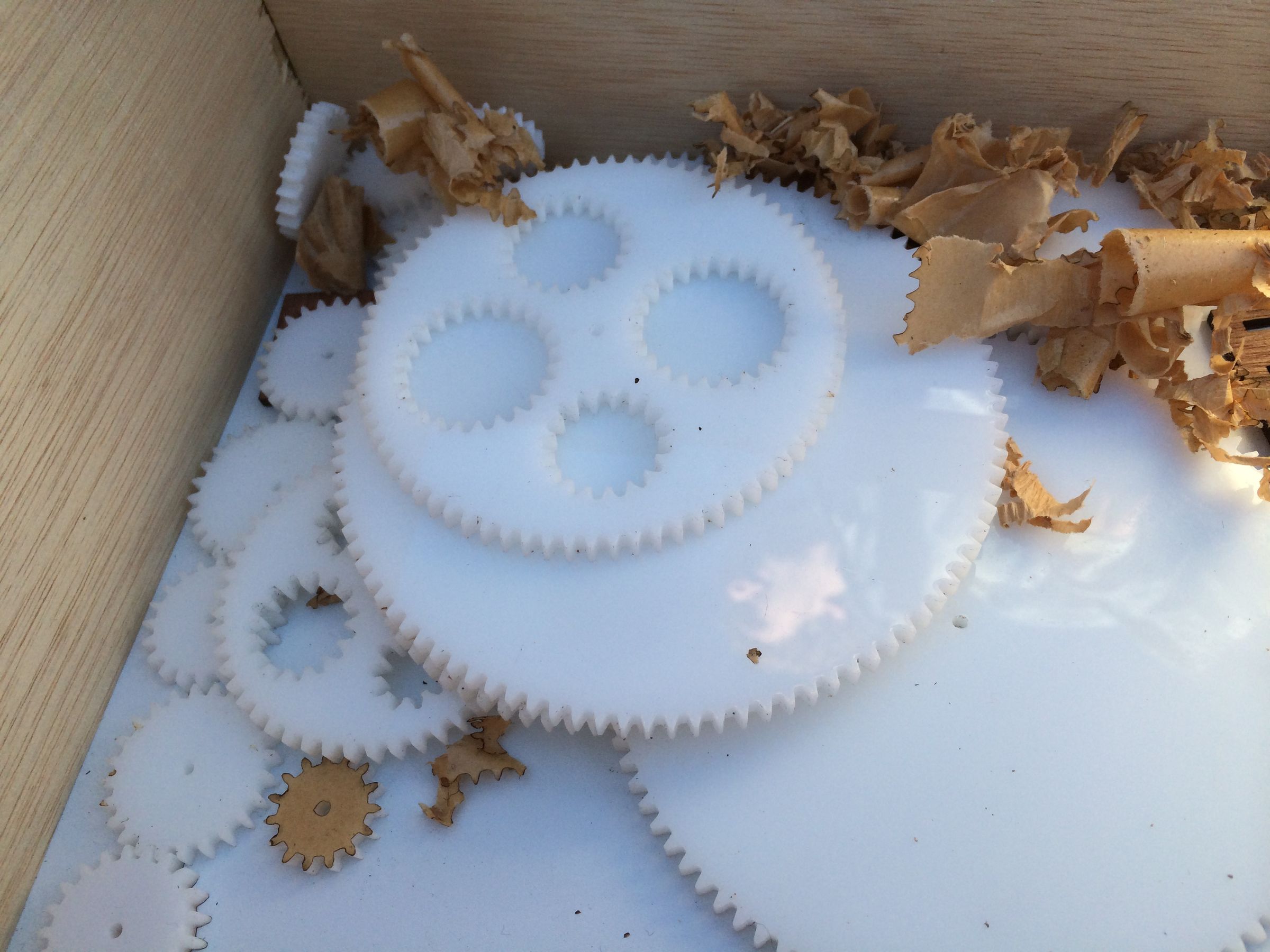 HIGH-FIVE MACHINE : 7 Steps - Instructables