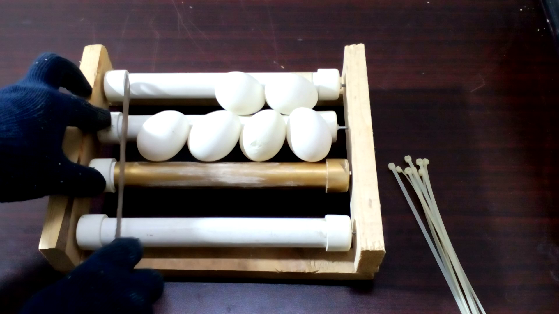 How to Make Automatic Rotating Egg Tray From PVC and Wood : 5 Steps ...