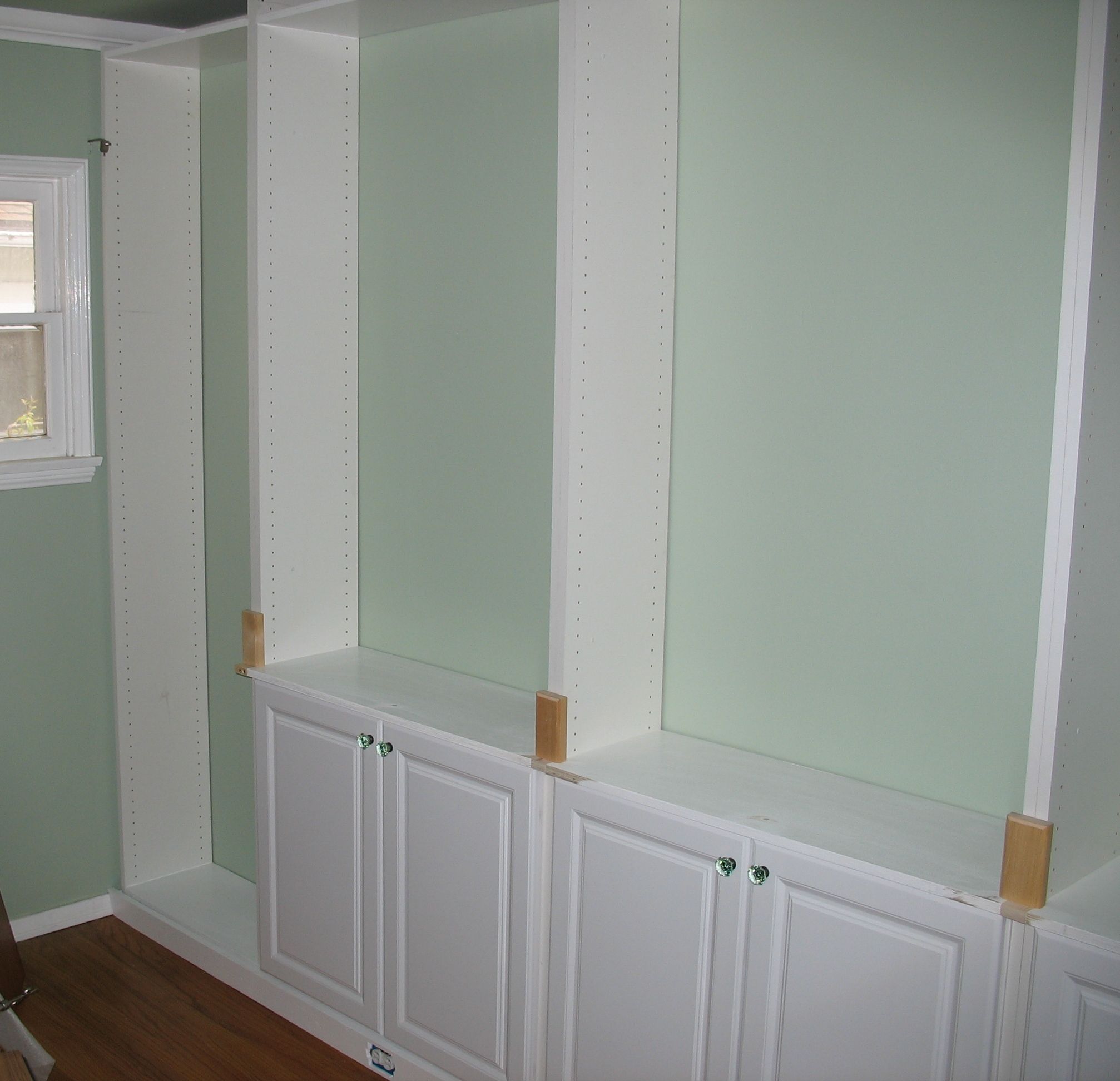 Built in Book Cases : 5 Steps (with Pictures) - Instructables