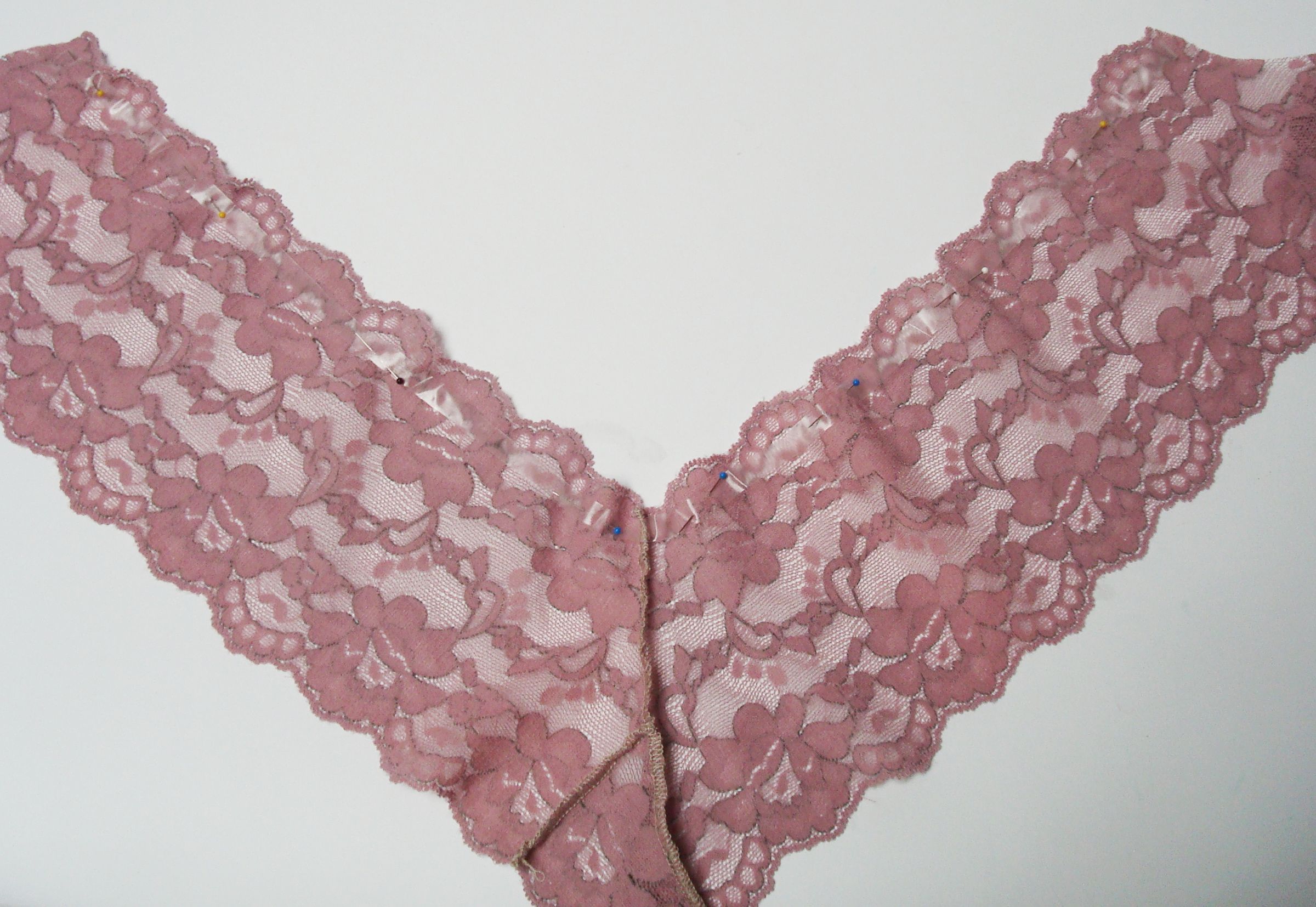 Lacy Un-Mentionables : 8 Steps (with Pictures) - Instructables
