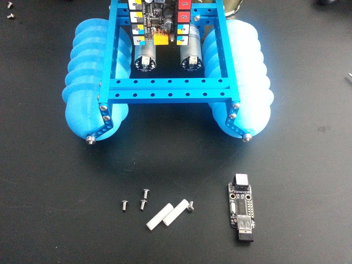 How to Build a Screw-Propelled Vehicles : 8 Steps (with Pictures ...