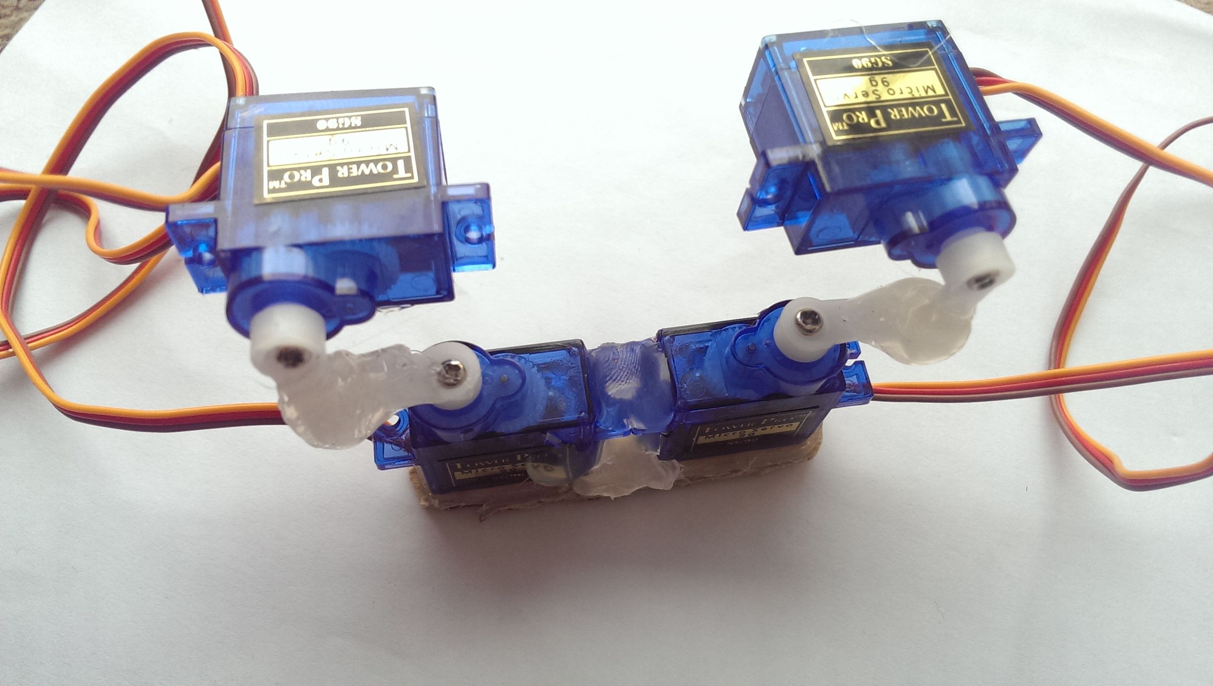 Simple Humanoid Walking and Dancing Robot (Arduino) : 9 Steps (with ...