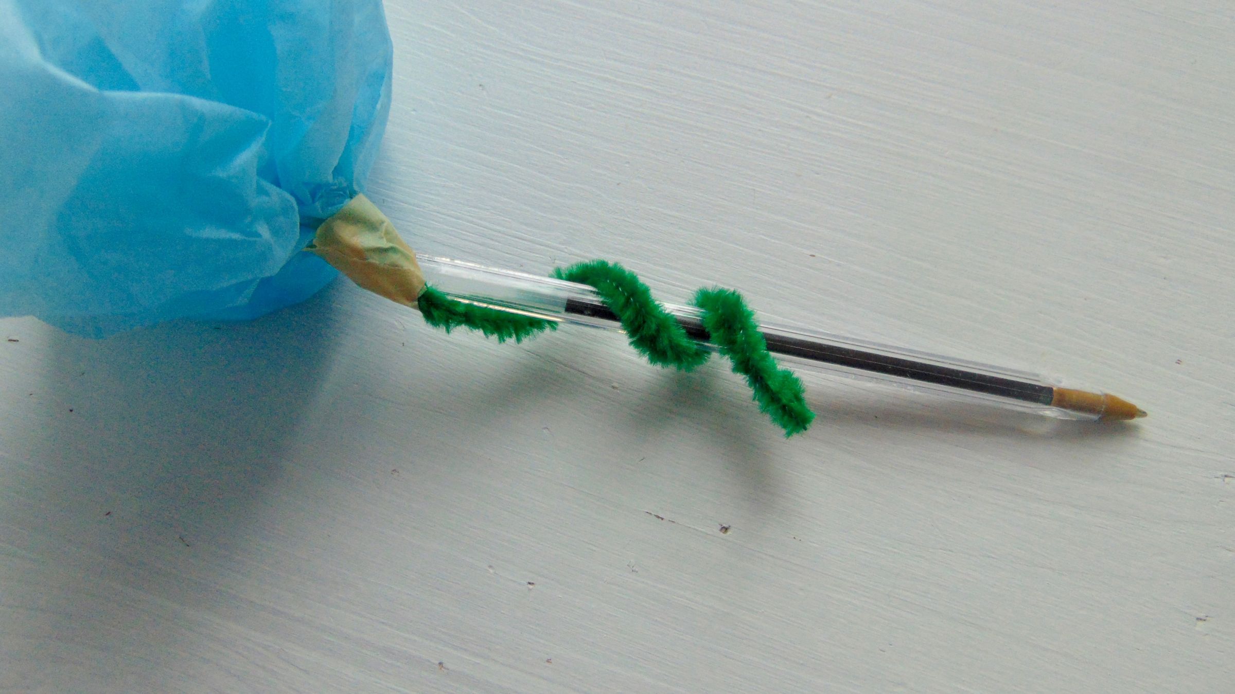 Easy Tissue Paper Flower Pen : 6 Steps (with Pictures) - Instructables